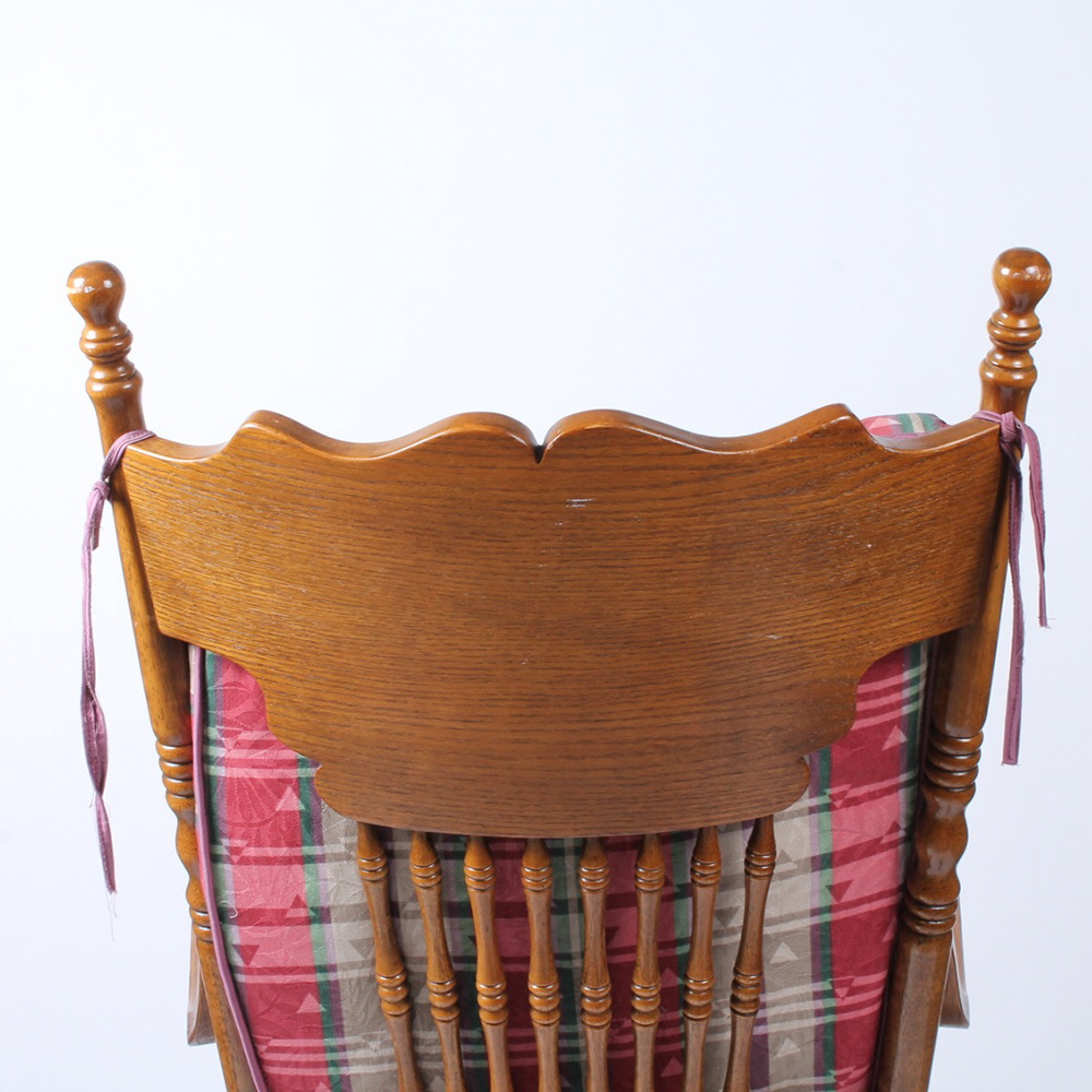 Country Style Rocking Chairs | EBTH