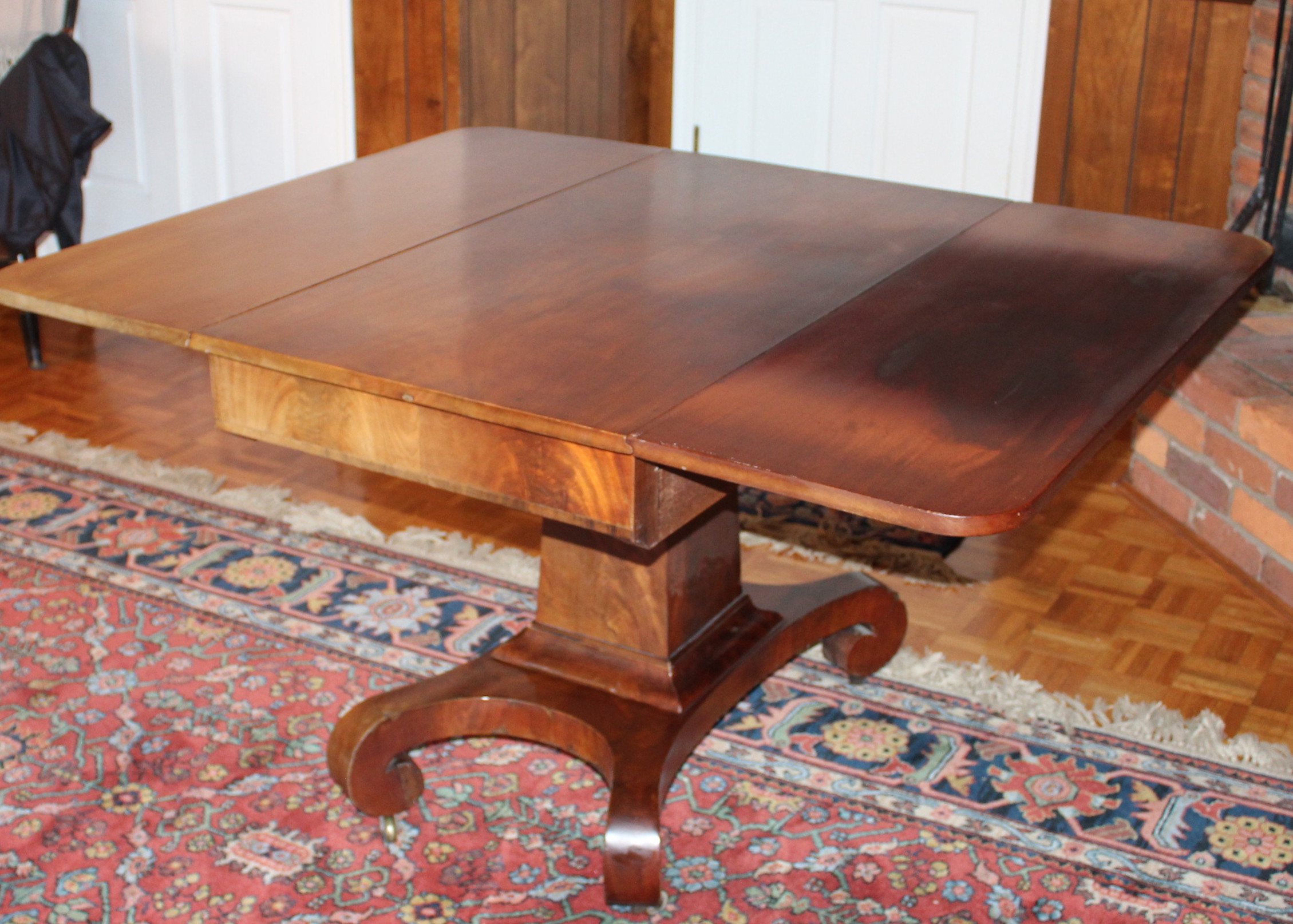 Mid 19th Century Empire Drop Leaf Dining Table | EBTH