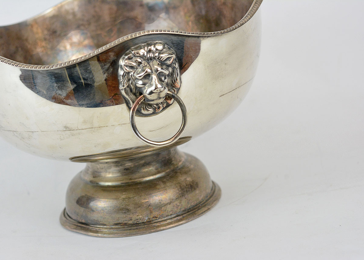 Vintage Silver Plate "Greatest Boss" Bowl with Lion Head Handles | EBTH