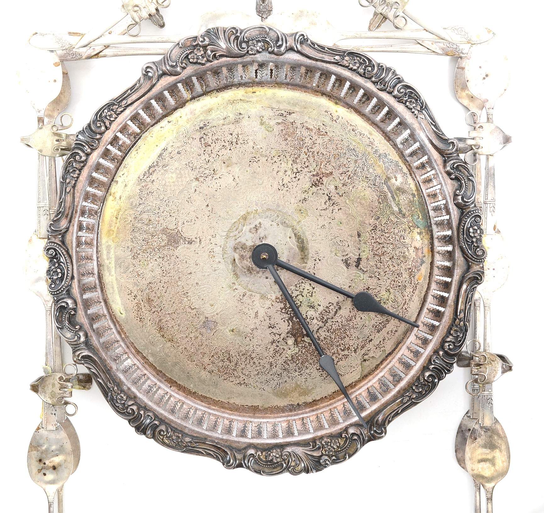 Whimsical Silver Plate Spoon and Fork Wall Clock | EBTH