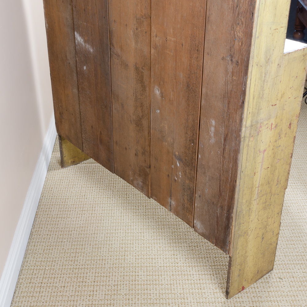 Painted General Store Style Wooden Hutch | EBTH