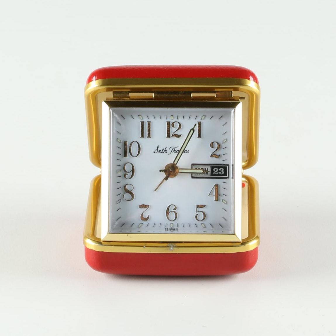 Seth Thomas Travel Clock in Red Case | EBTH
