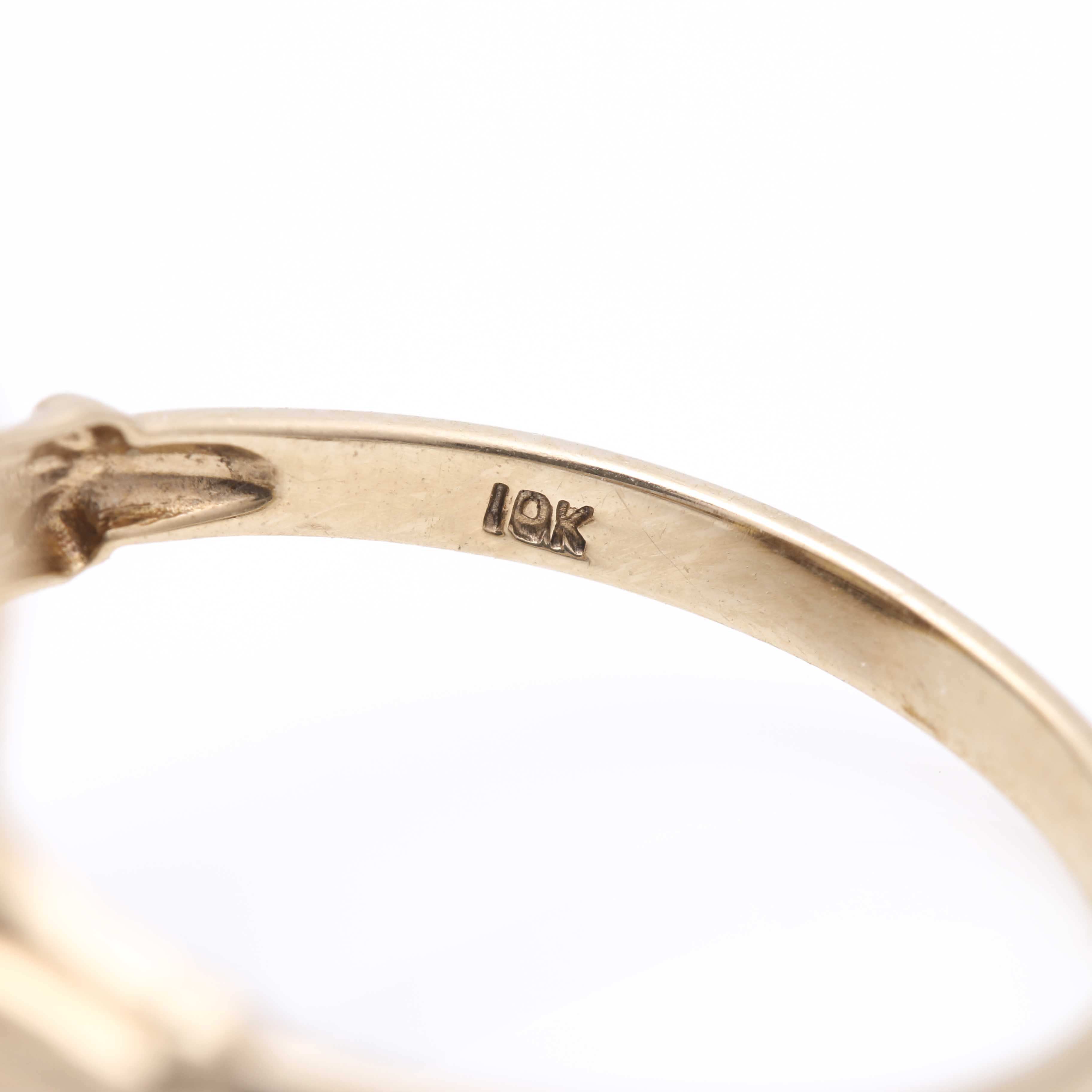 Victorian Revival Shiman Mfg Co. 10K Yellow Gold Reversible Cameo Ring | EBTH