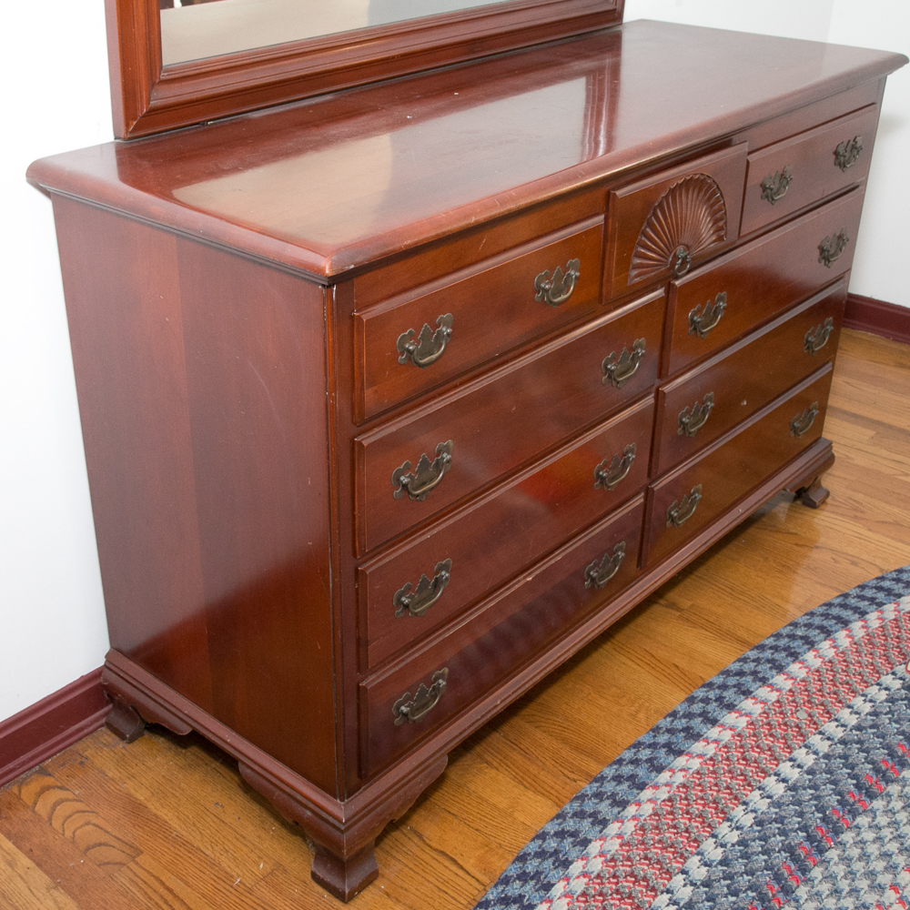 Vintage Kling Cherry Bureau with Mirror | EBTH