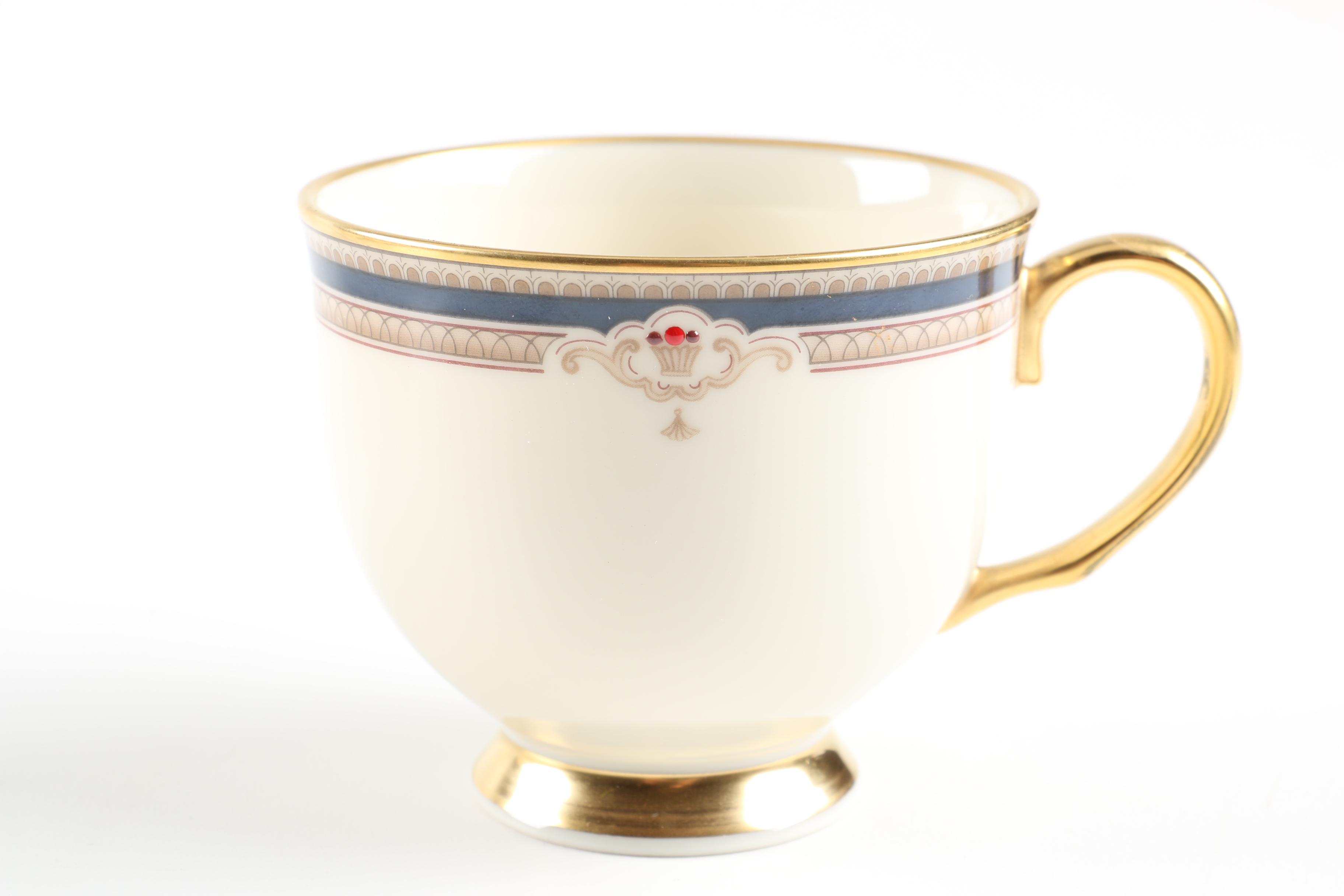 Lenox Porcelain "James Buchanan" Presidential Tea Set | Everything But ...