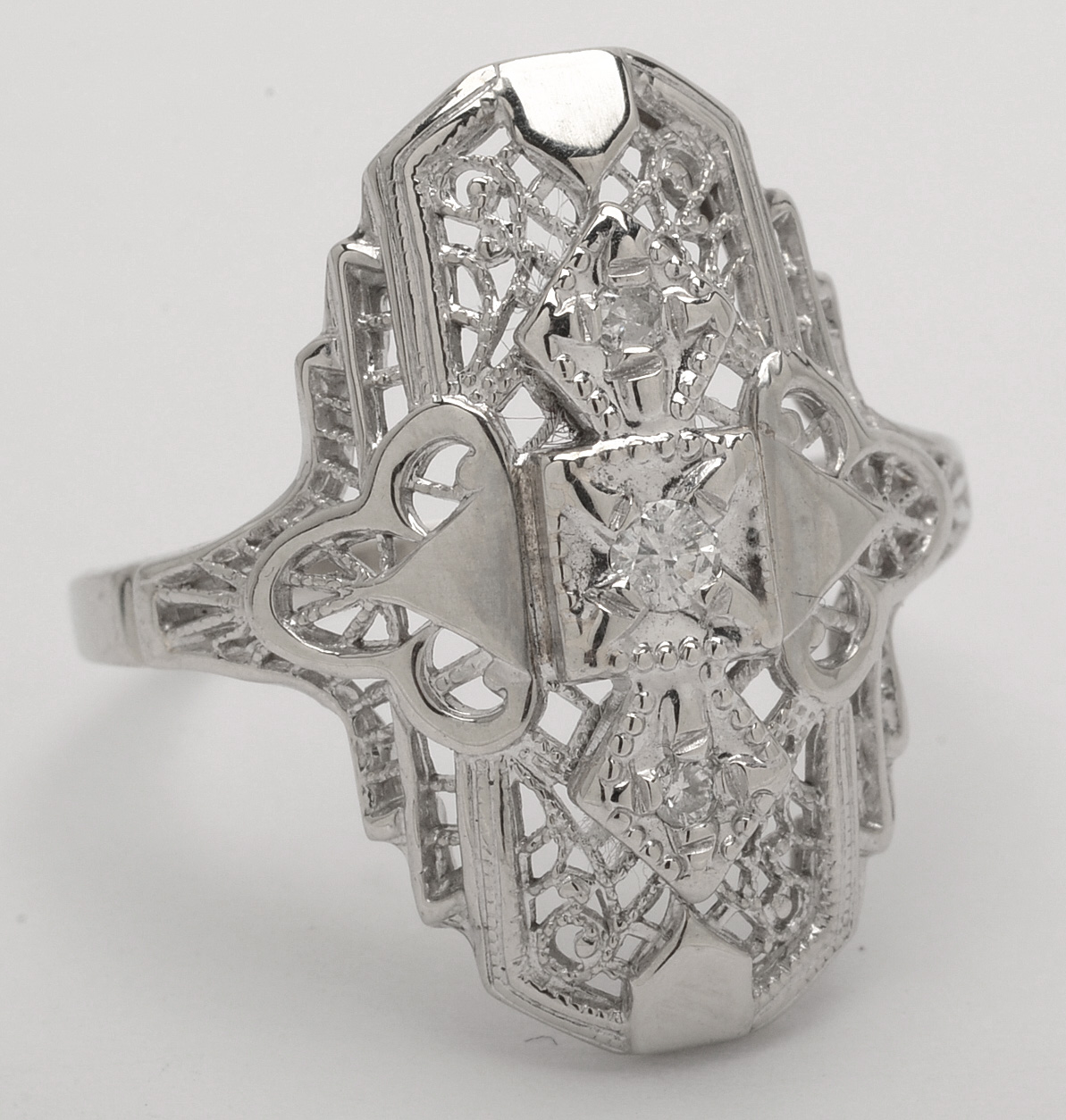 Art Deco 10K White Gold Filigree Shield Diamond Ring | EBTH