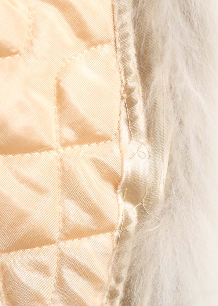 White Fox Fur Collar | EBTH