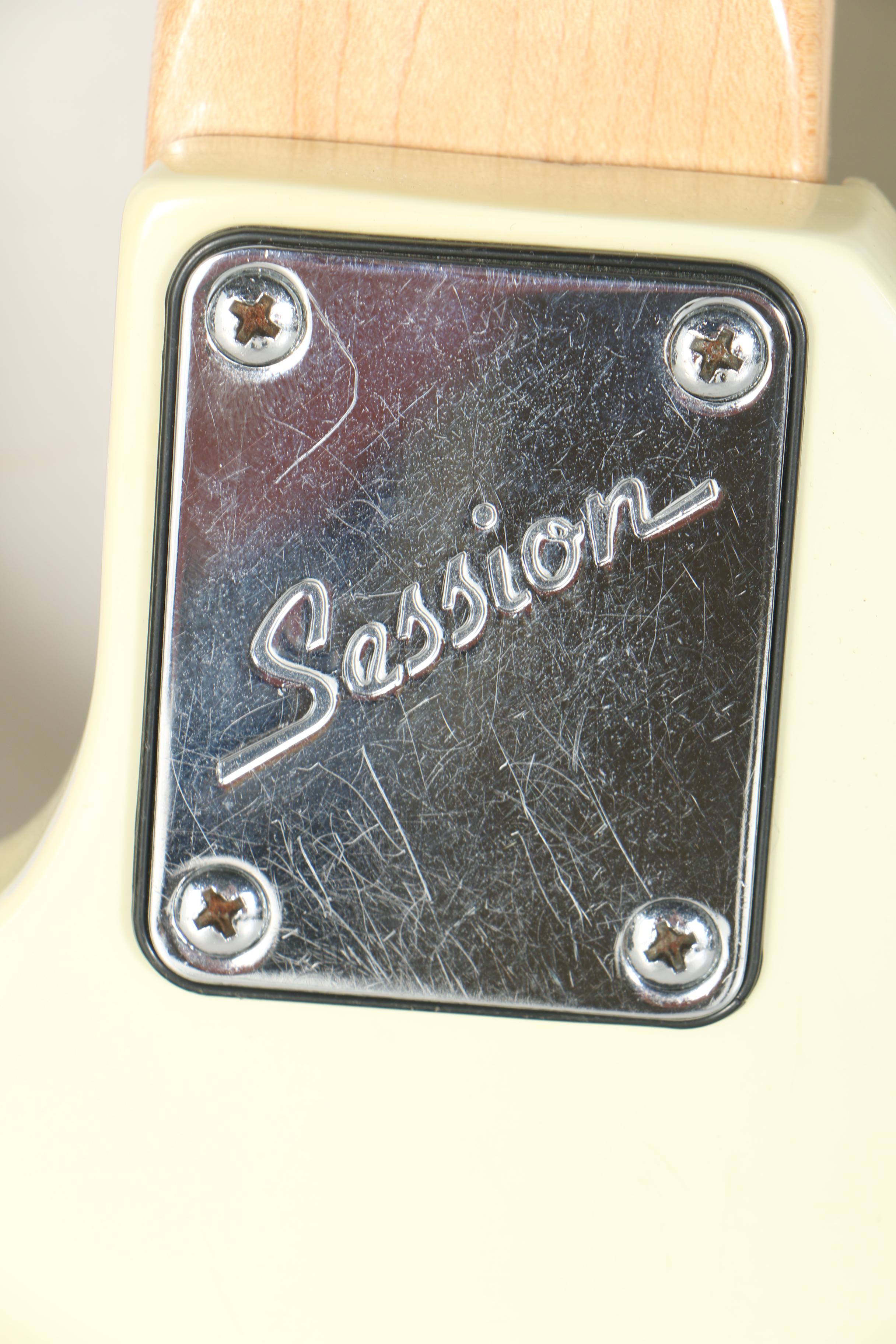 Riverhead Sound Research Session Pro Electric Bass Guitar | EBTH