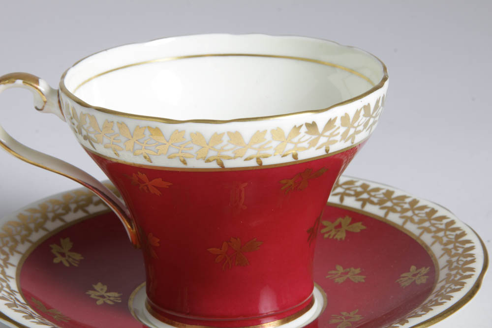 Collection of Tea Cups and Saucers Including Rosenthal | EBTH