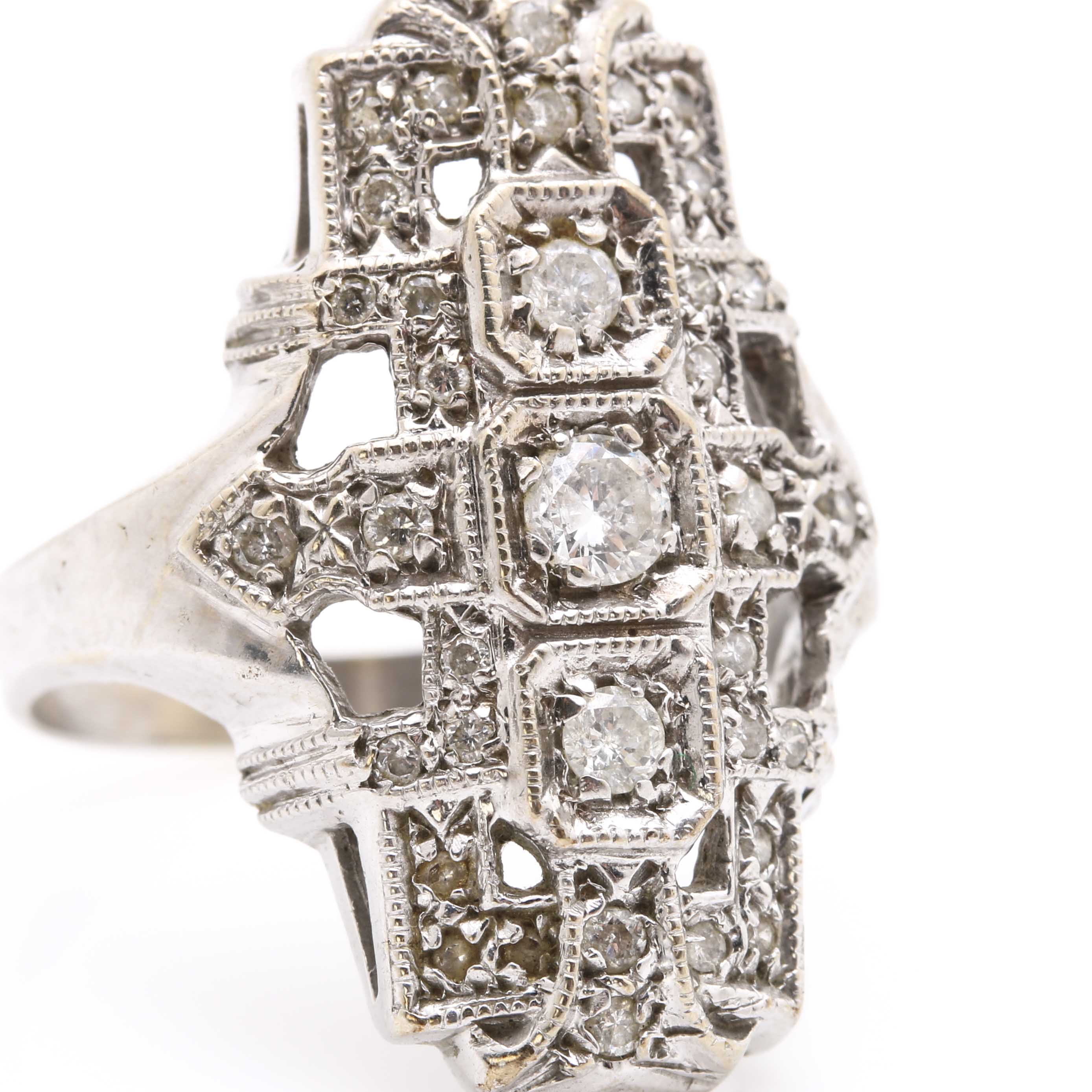 10K White Gold Diamond Rectangular Ring | EBTH