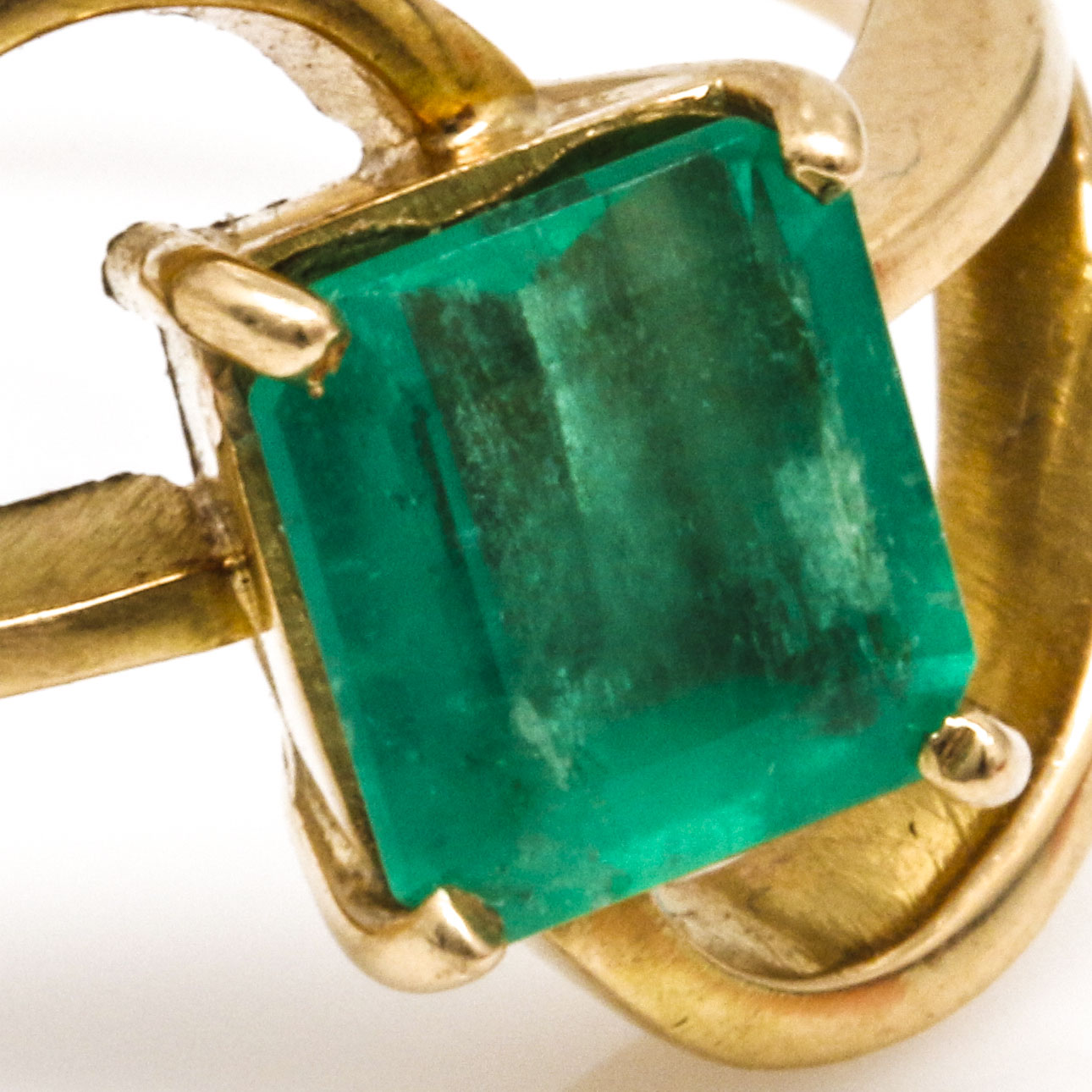 18K Yellow Gold Emerald Ring | EBTH