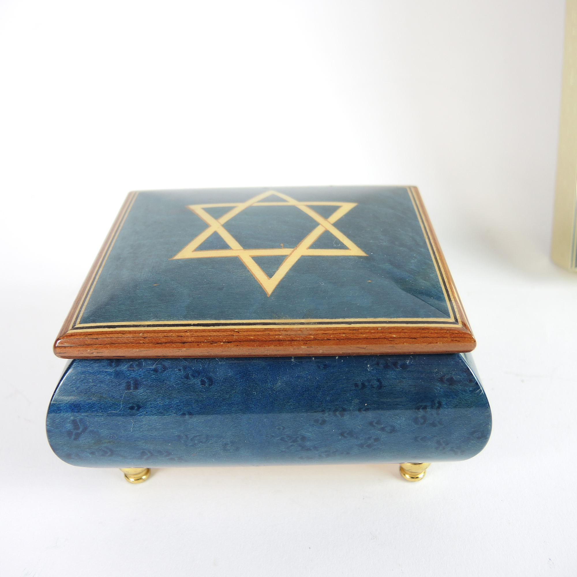 Judaica Collection with Art and Handmade Pieces | EBTH