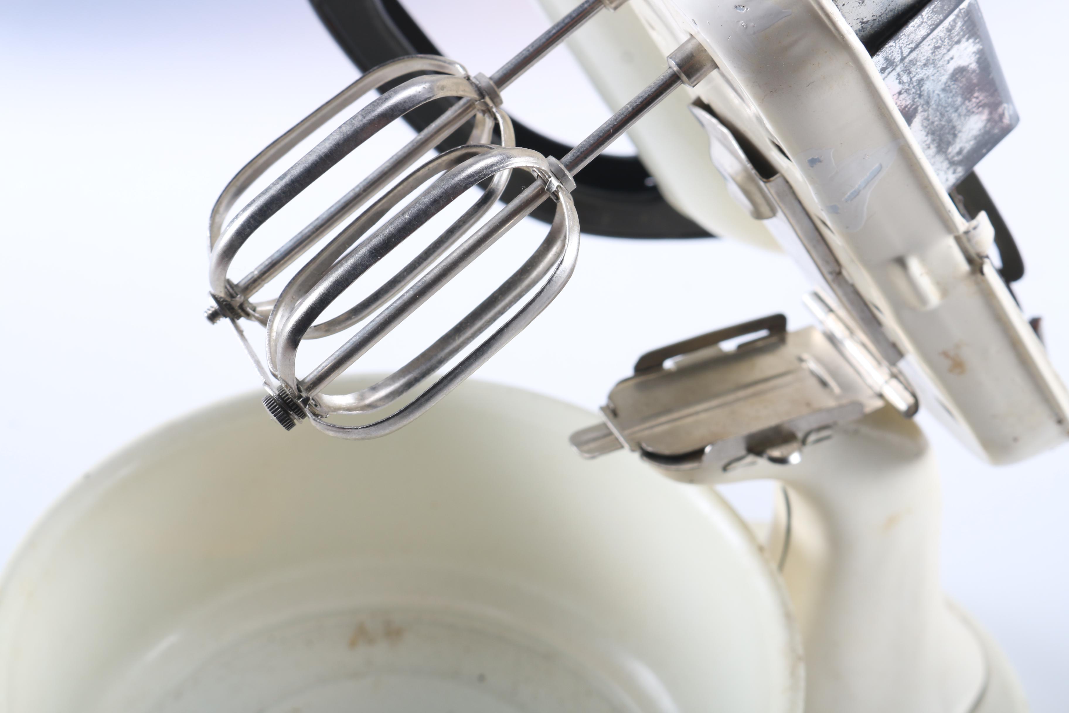 Kitchen Accessories Including a Vintage Mixit Master Jr. Mixer | EBTH