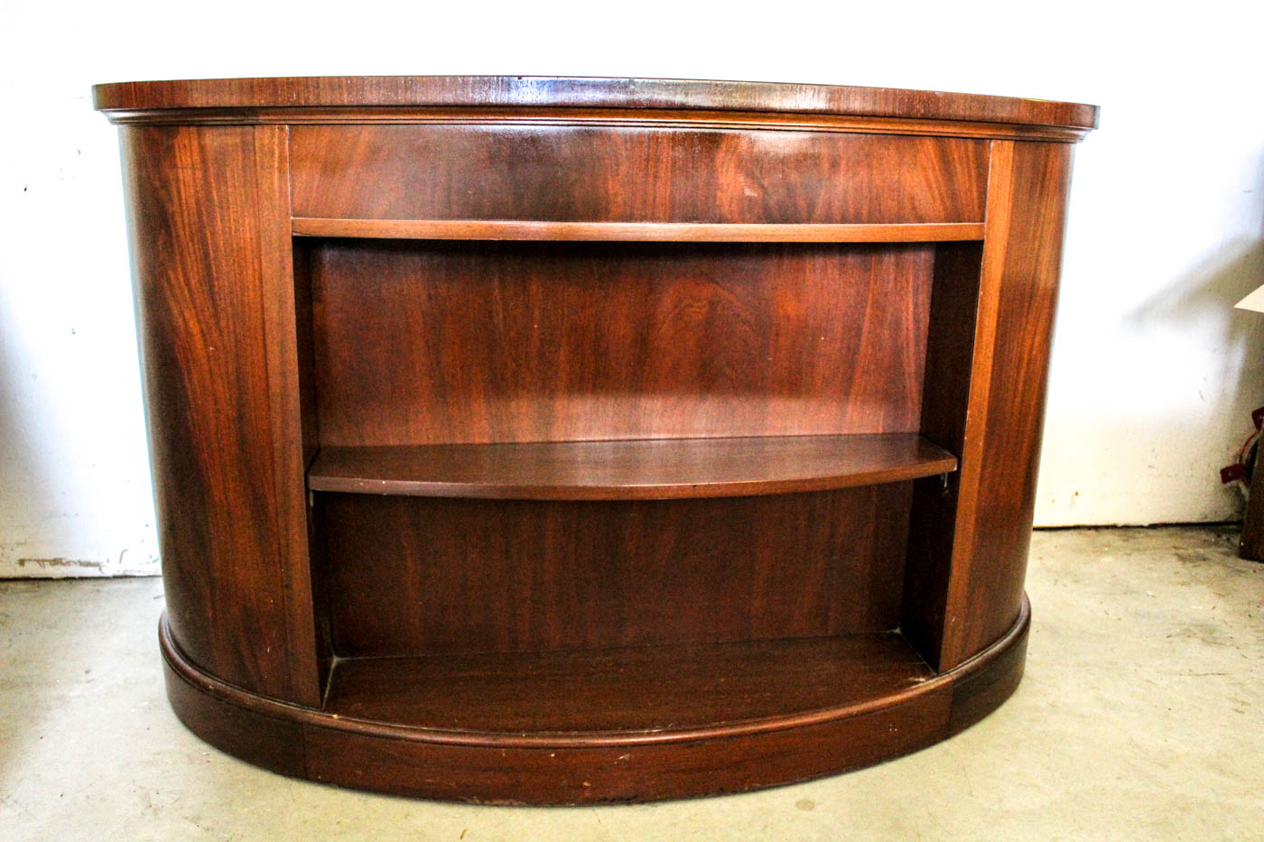 1947 Charak of Boston American Regency Style Desk | EBTH