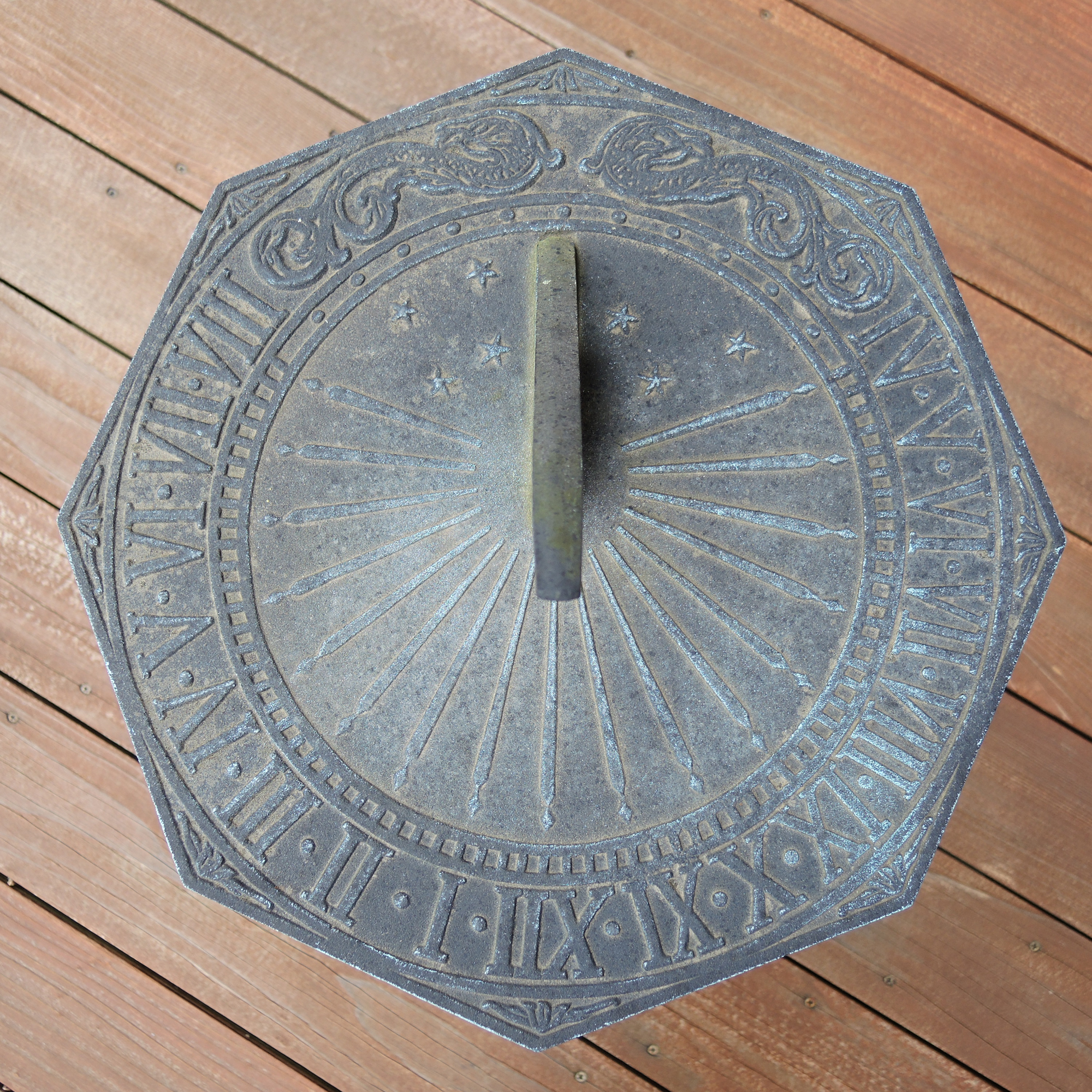 Cast Iron Sun Dial | EBTH
