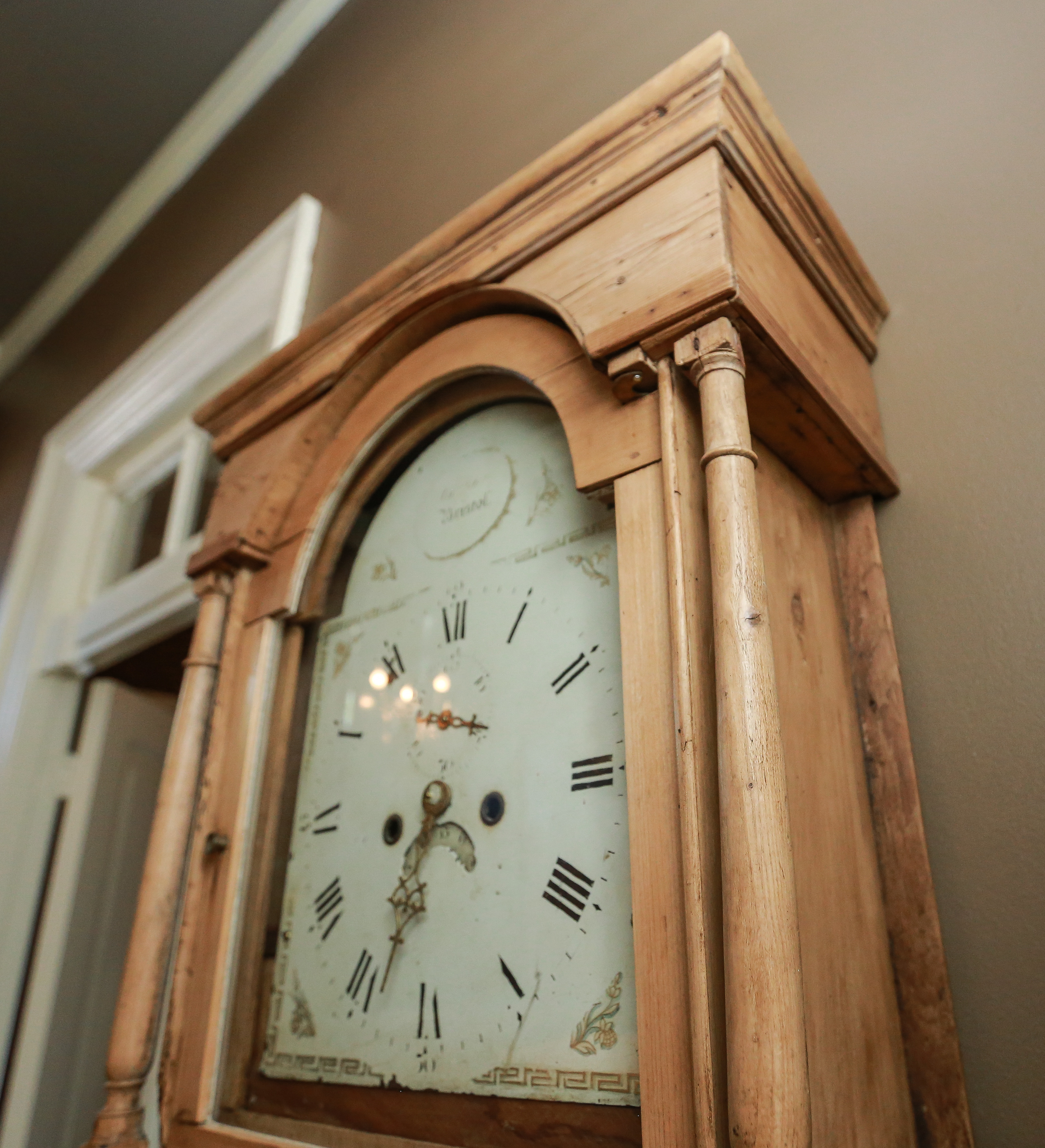 Bristol Shaker Style Grandfather Clock | EBTH