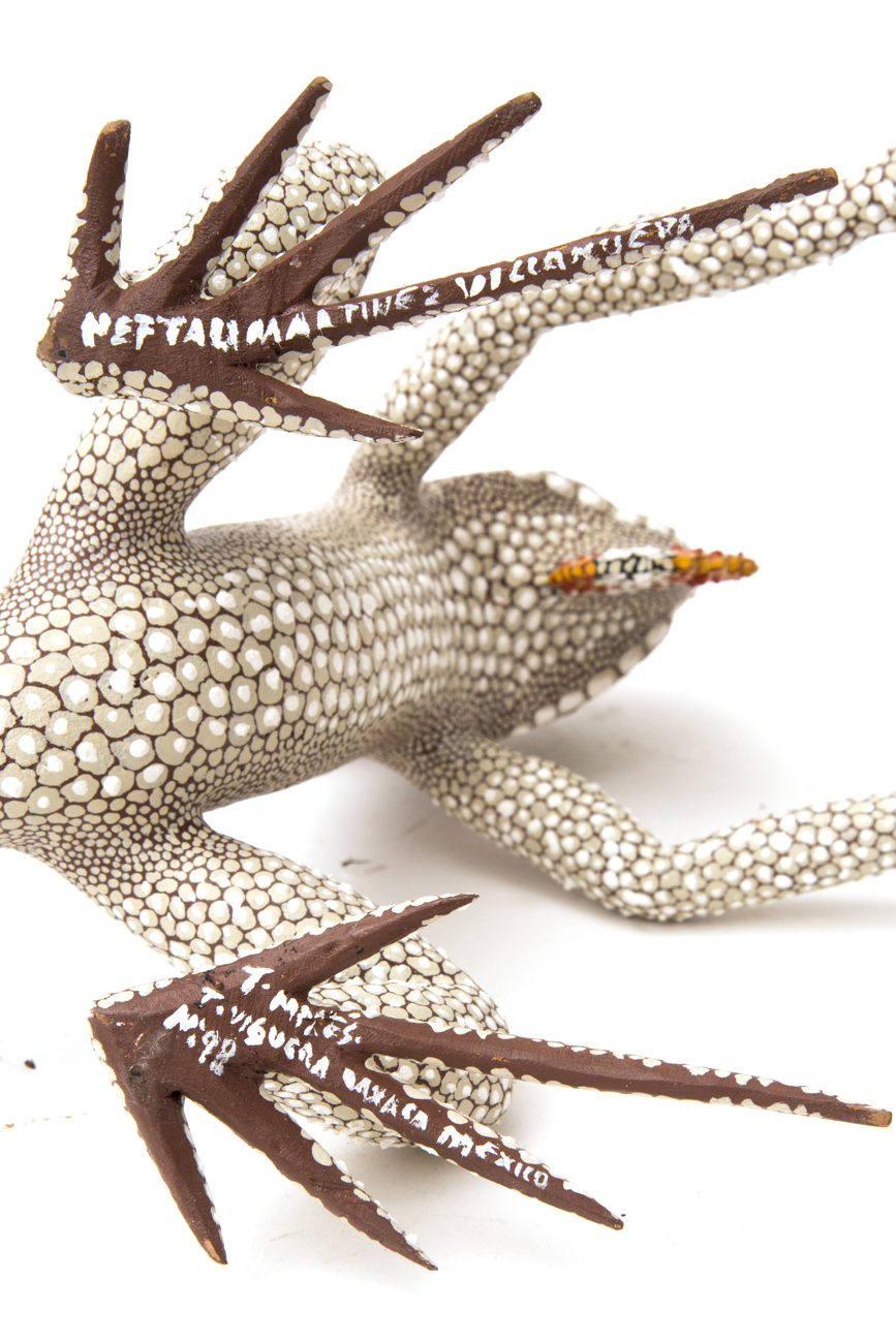 Colorful Oaxacan Hand Carved Painted Lizard Sculpture | EBTH