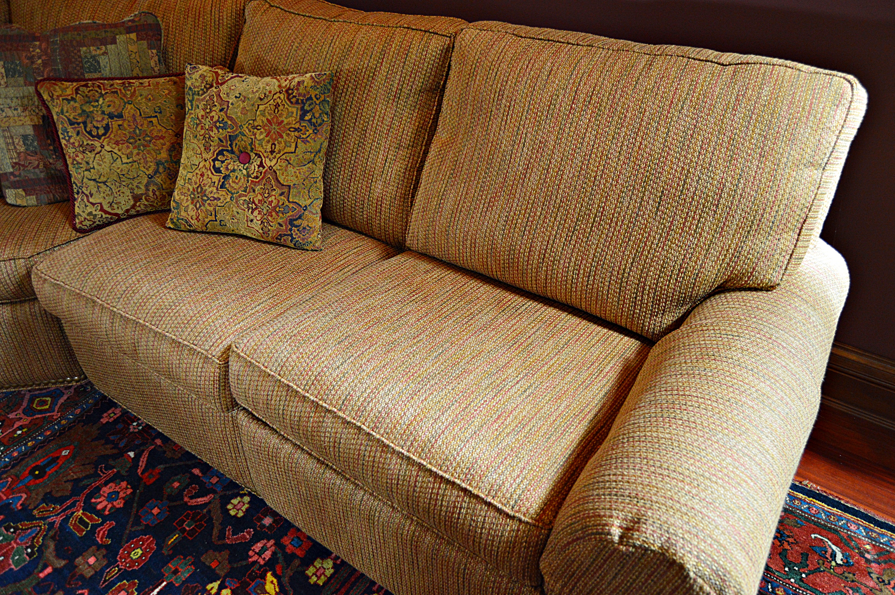 Contemporary Motioncraft Sectional Sofa | EBTH