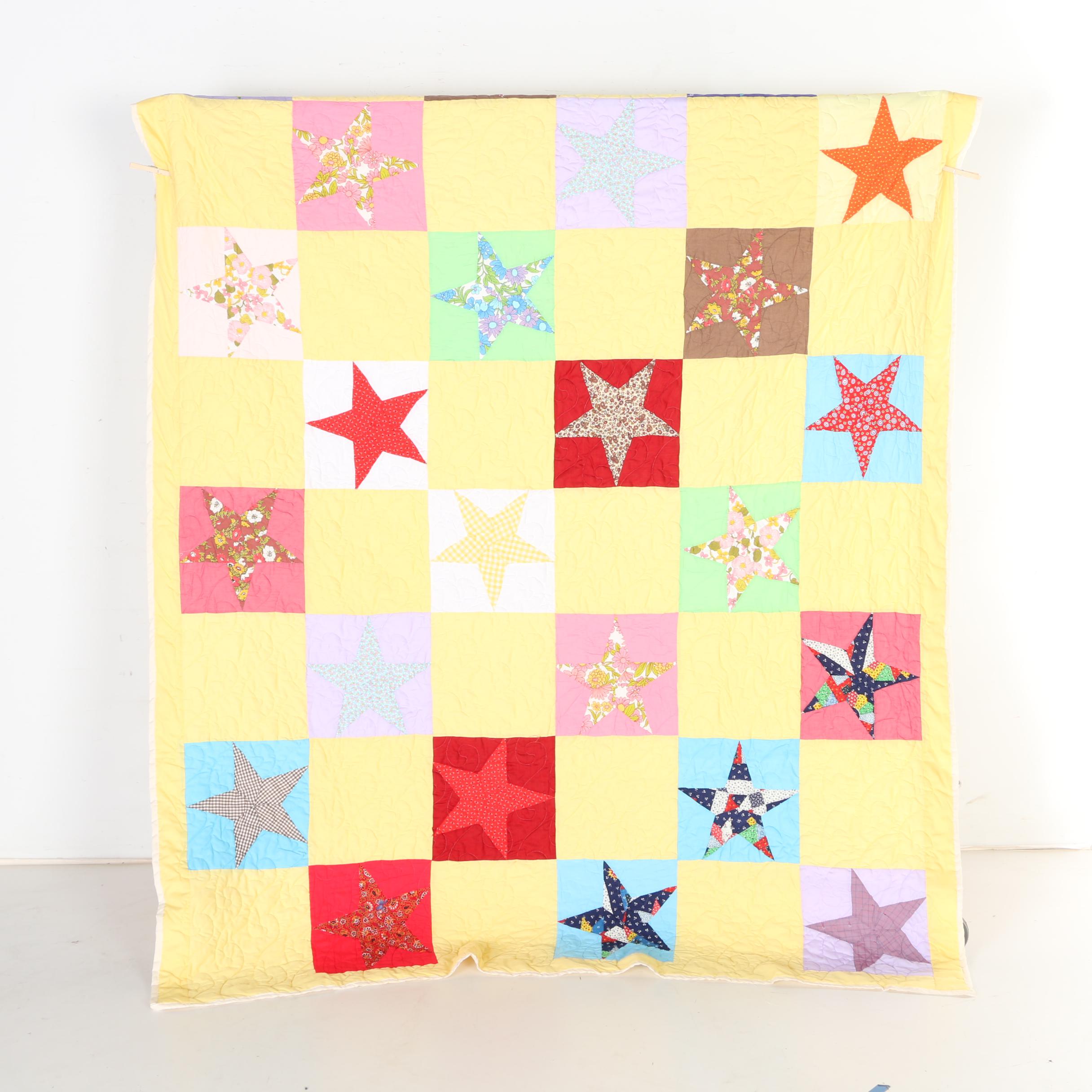 Yellow Star Pattern Patchwork Quilt | EBTH