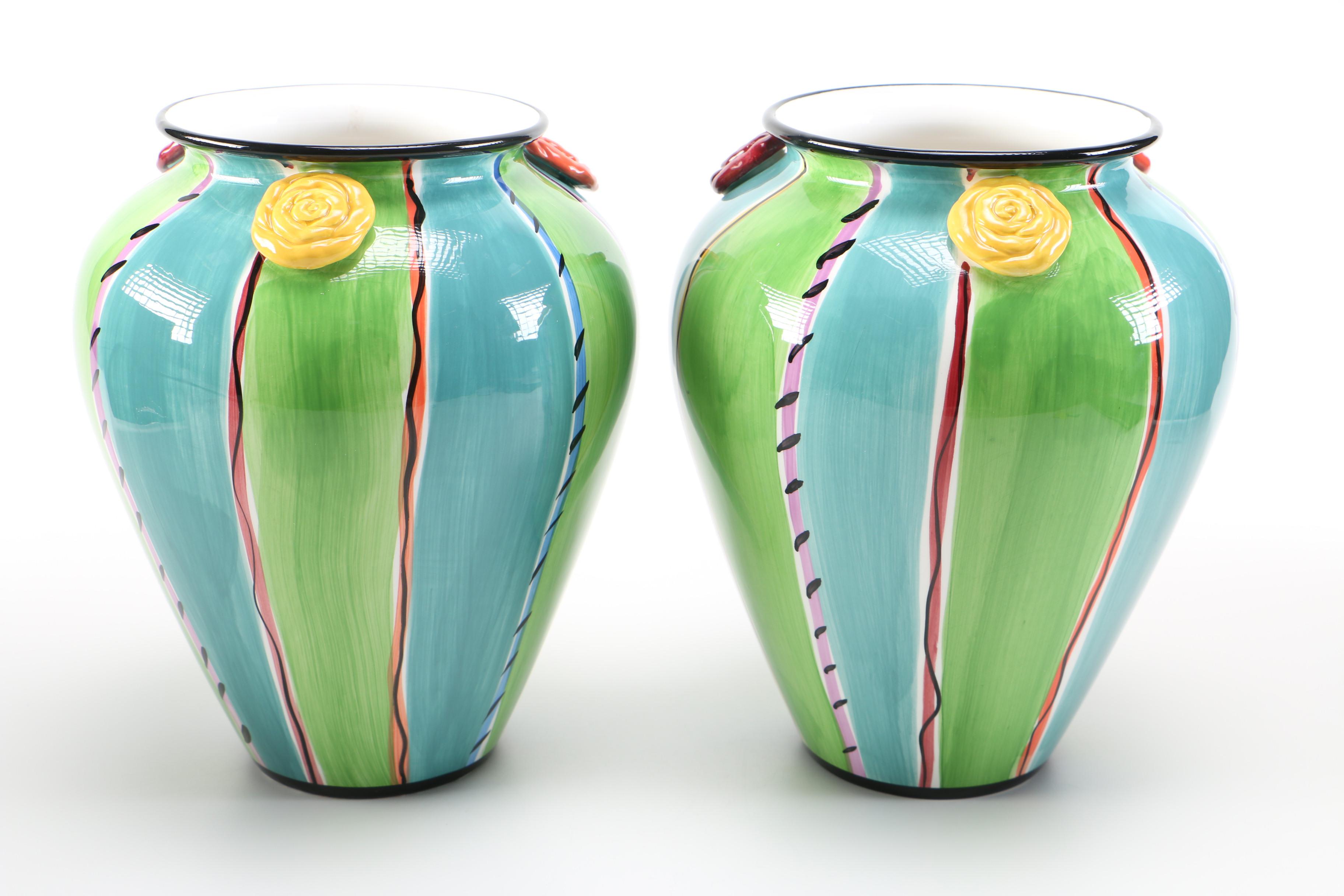 Pair of Vases by Blue Ridge Designs INC. | EBTH