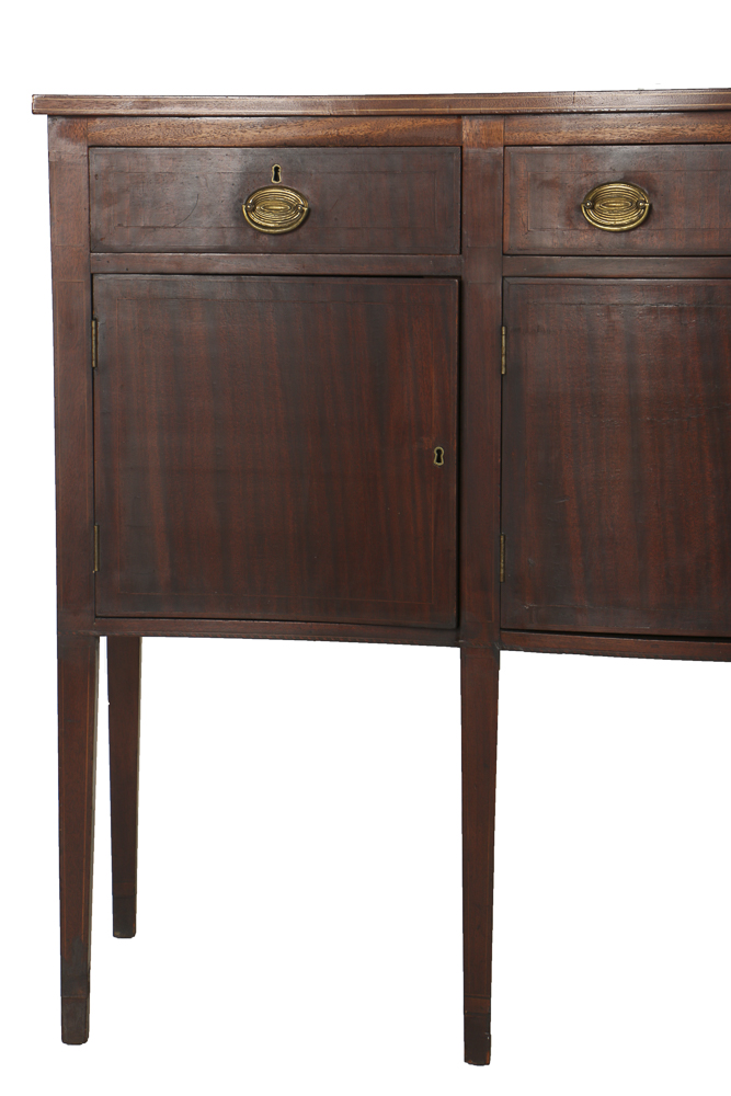 20th Century Sheraton Style Serpentine Front Mahogany Sideboard | EBTH