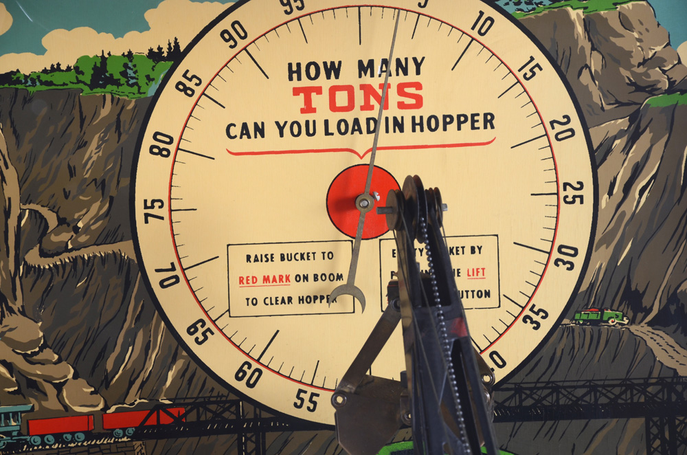 Vintage Coin-Operated Crane Arcade Game by Williams Electronic Mfg ...