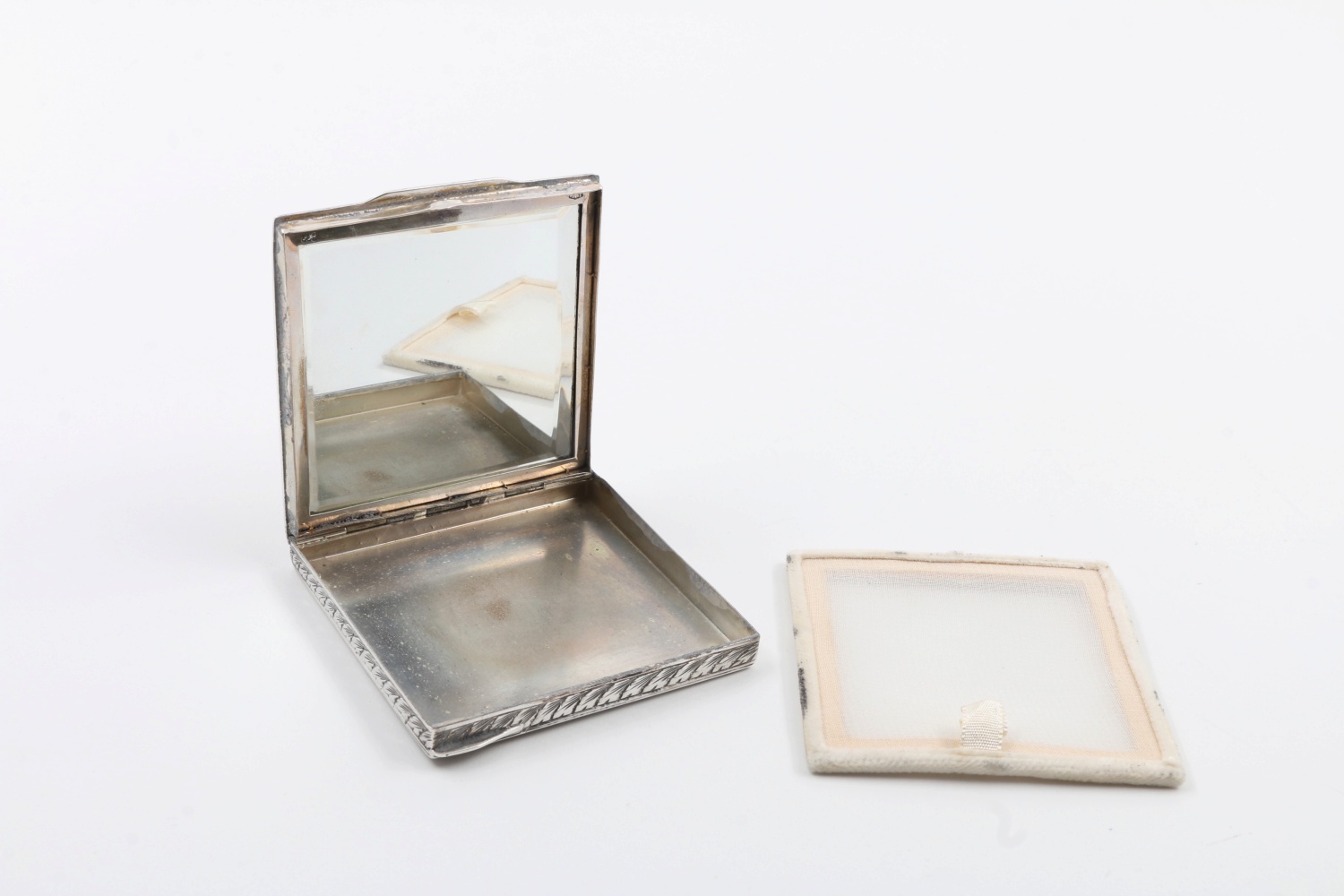 Italian Hand Painted 800 Silver Compact | Everything But The House