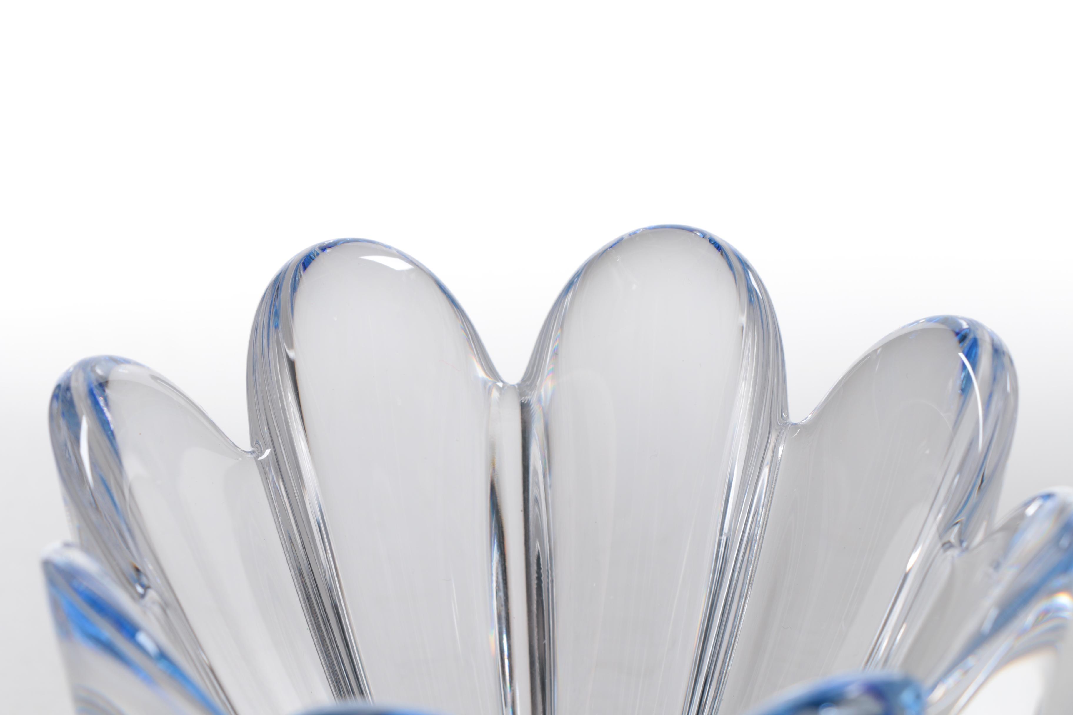 Scalloped Rim Glass Bowl | EBTH