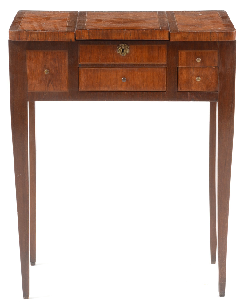 Antique "Beau Brummel" Style Mahogany Lift Top Dressing Table | EBTH