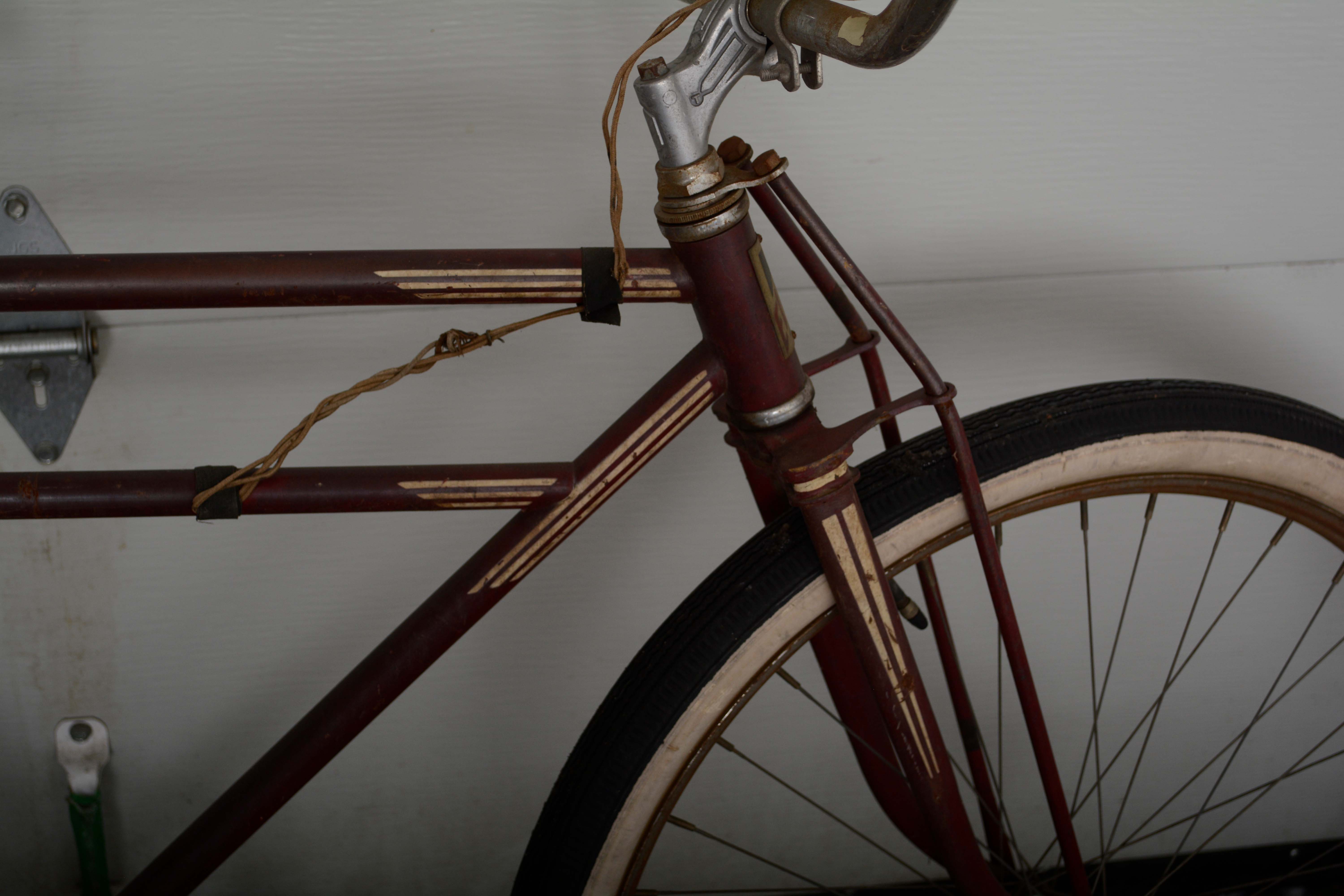 Vintage Elgin Bicycle | EBTH