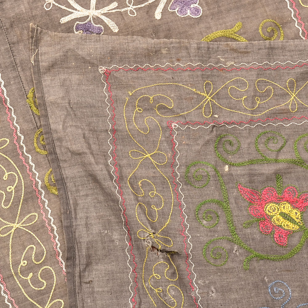 Hand Embroidered Cotton Textiles | EBTH