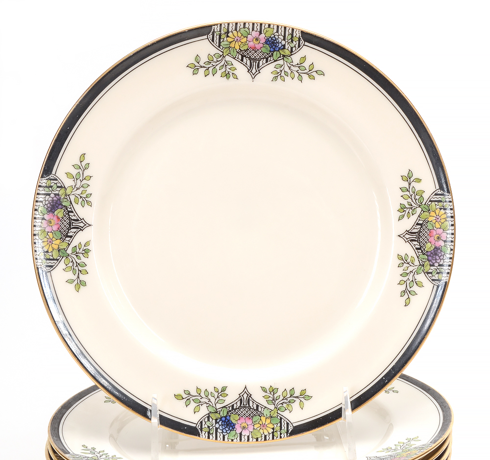Collection of Lenox Plates | EBTH