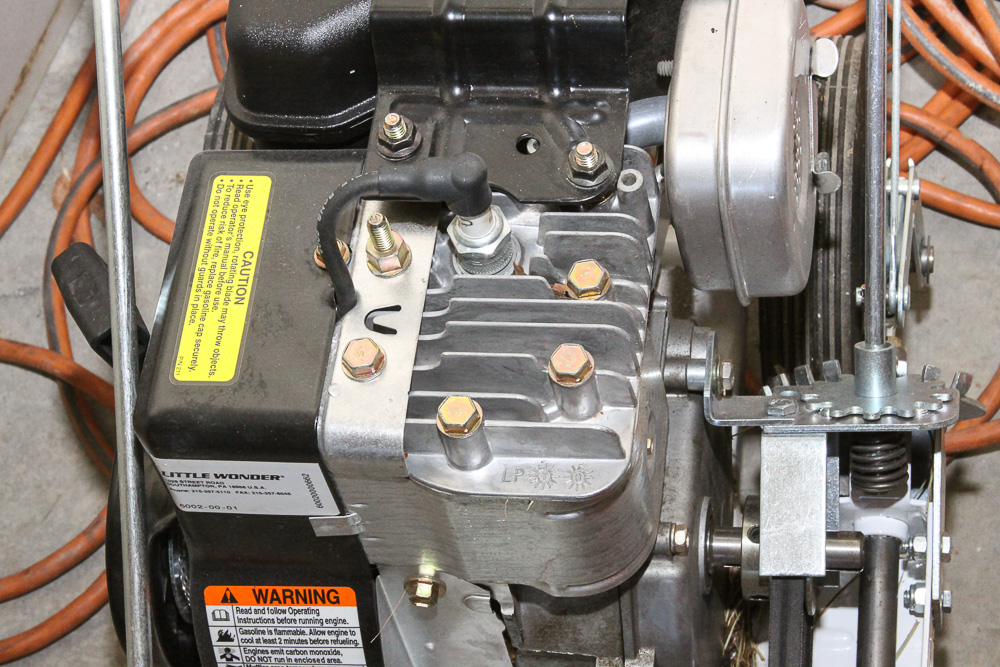 Little Wonder Edger with Briggs & Stratton 475 Series Engine | EBTH