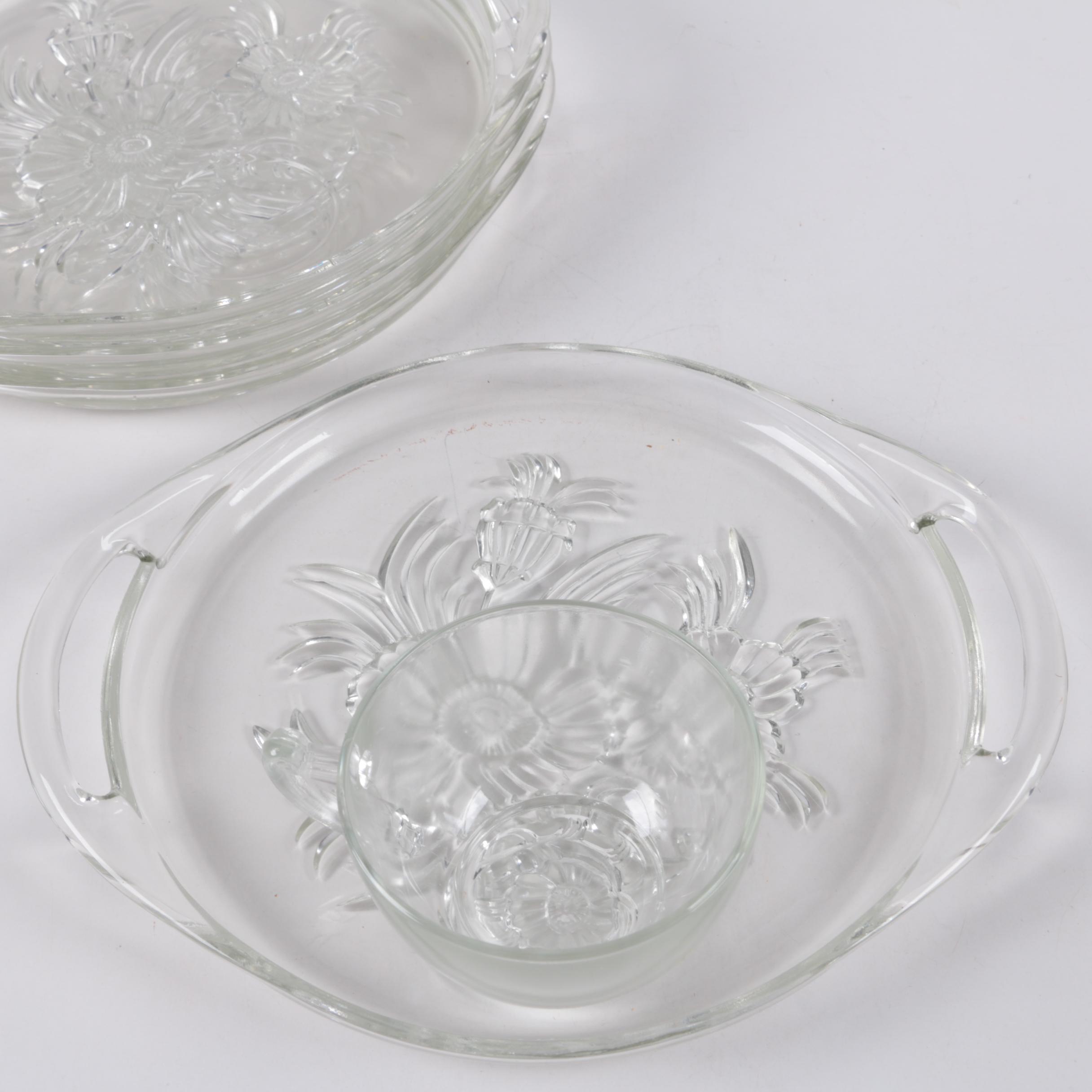 Camellia Crystal Snack Set | EBTH