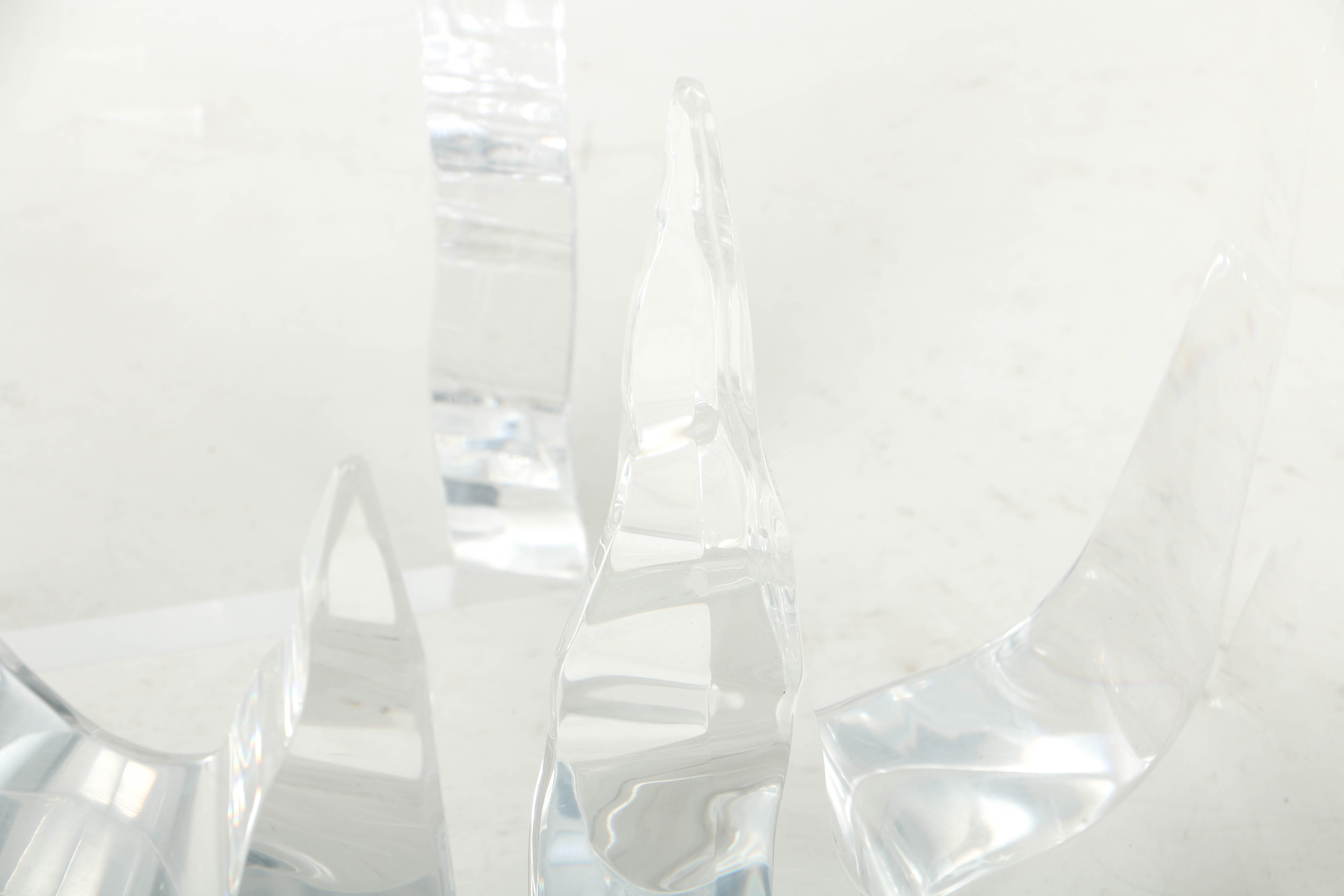 Modernist Lucite "Iceberg" Dining Table by Stephen K. Frye for Lion in ...