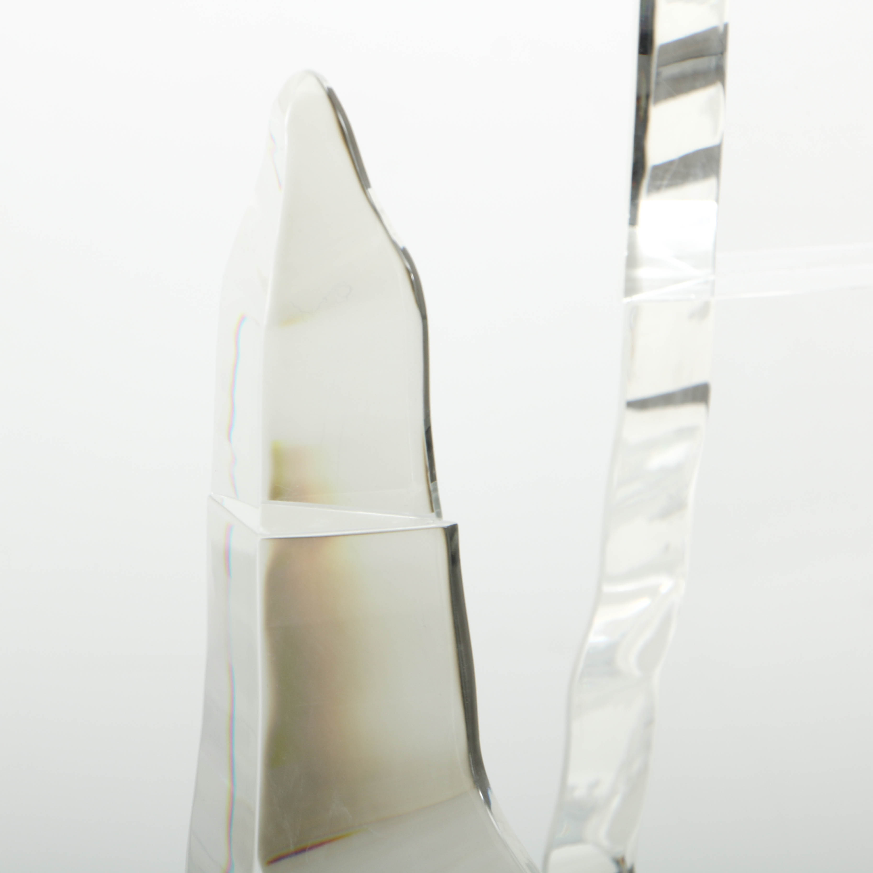 Modernist Lucite "Iceberg" Dining Table by Stephen K. Frye for Lion in ...