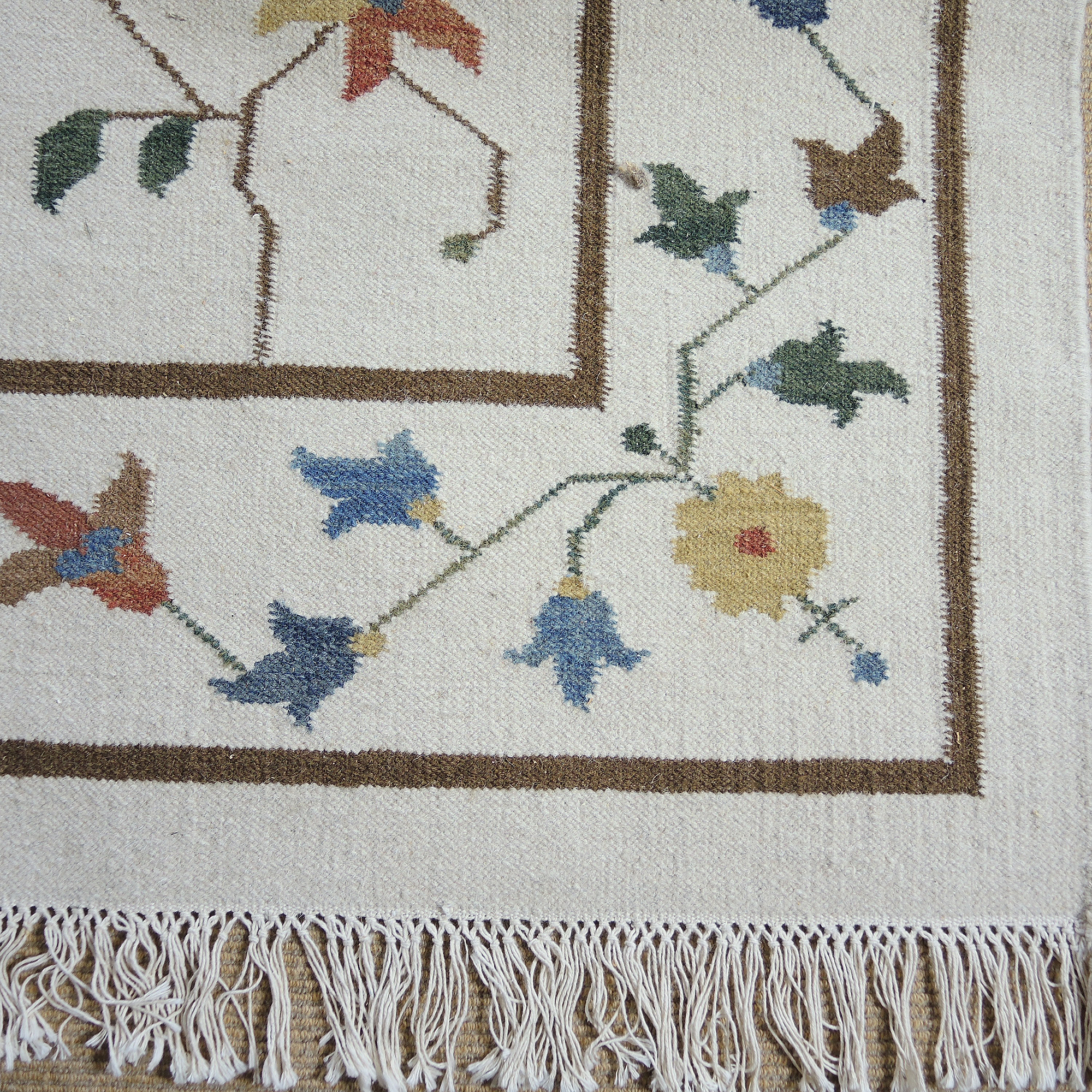 Handwoven Flatweave Wool Area Rug | EBTH