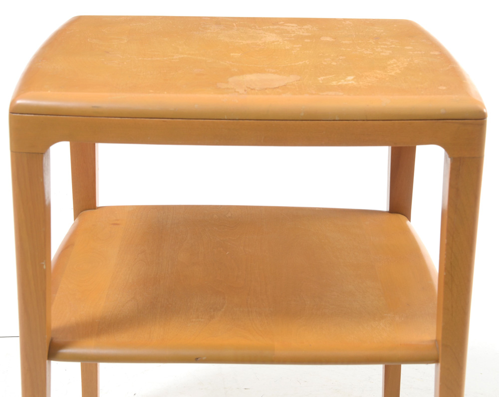 Vintage Heywood-Wakefield Maple End Table | EBTH
