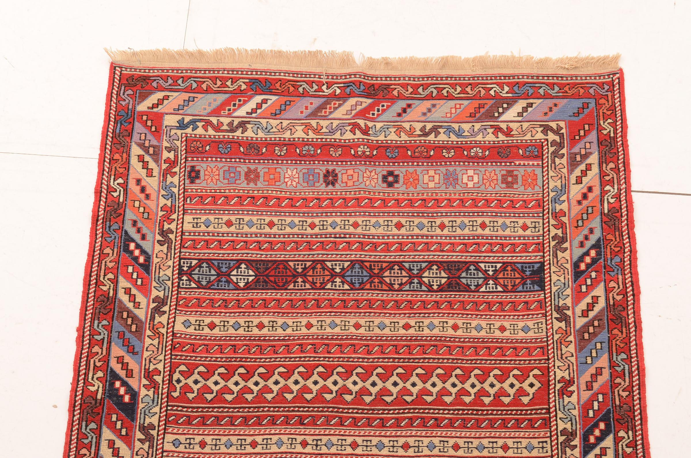 Handwoven Turkish Rahrah Soumak Area Rug | EBTH