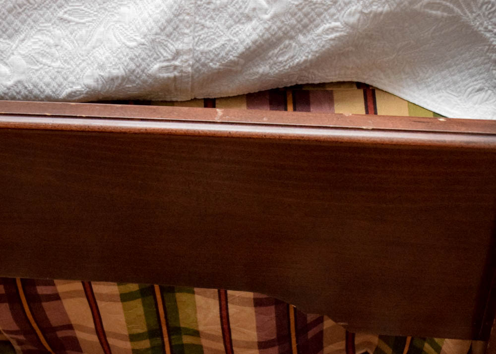 Contemporary King Sized Four Poster Rice Bed | EBTH