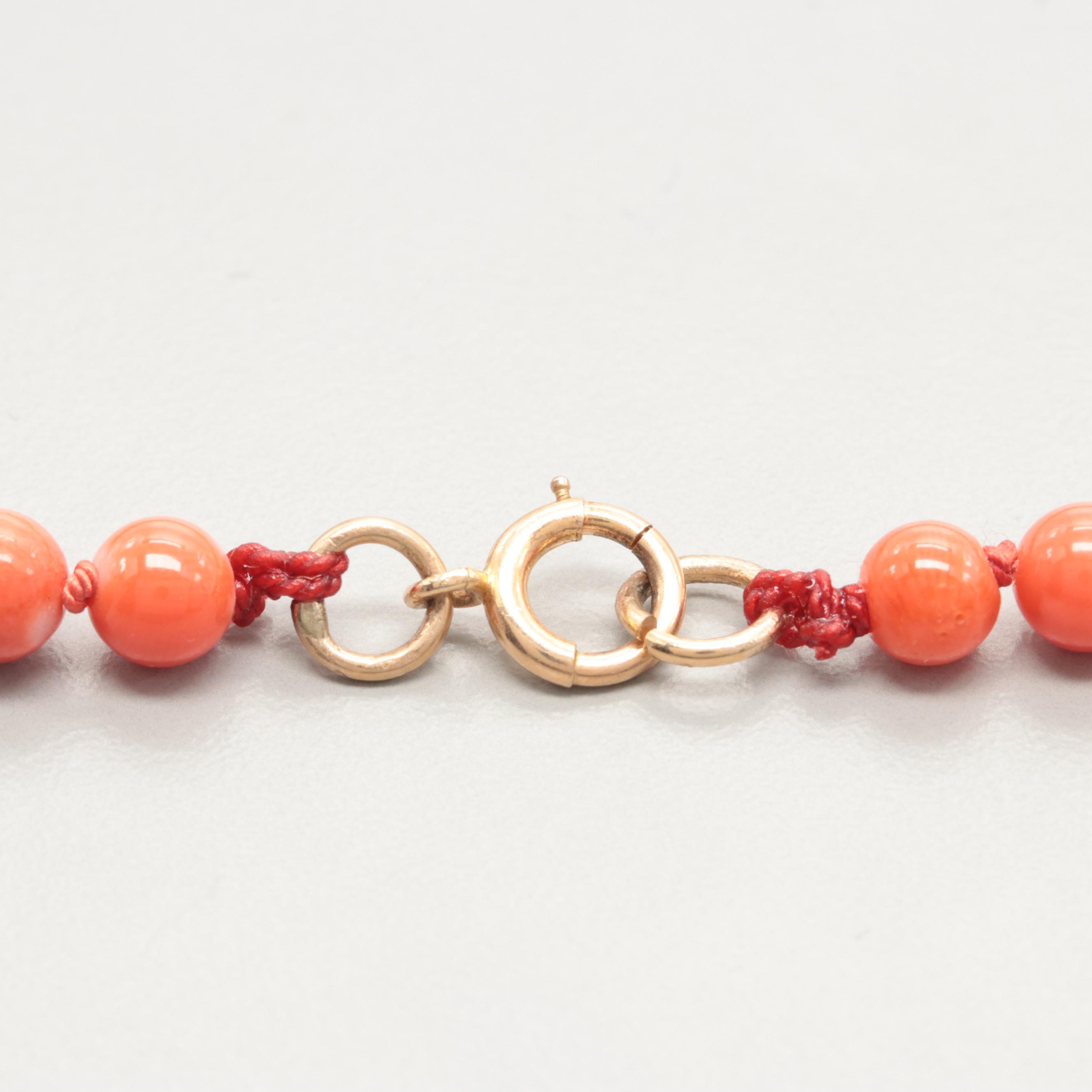14K Gold Carved Coral Chain Bead Necklace | EBTH