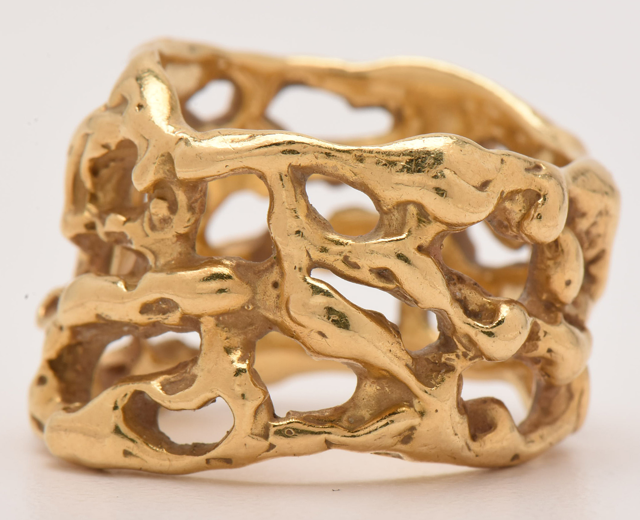 Circa 1960s Arthur King 18K Yellow Gold Ring | EBTH