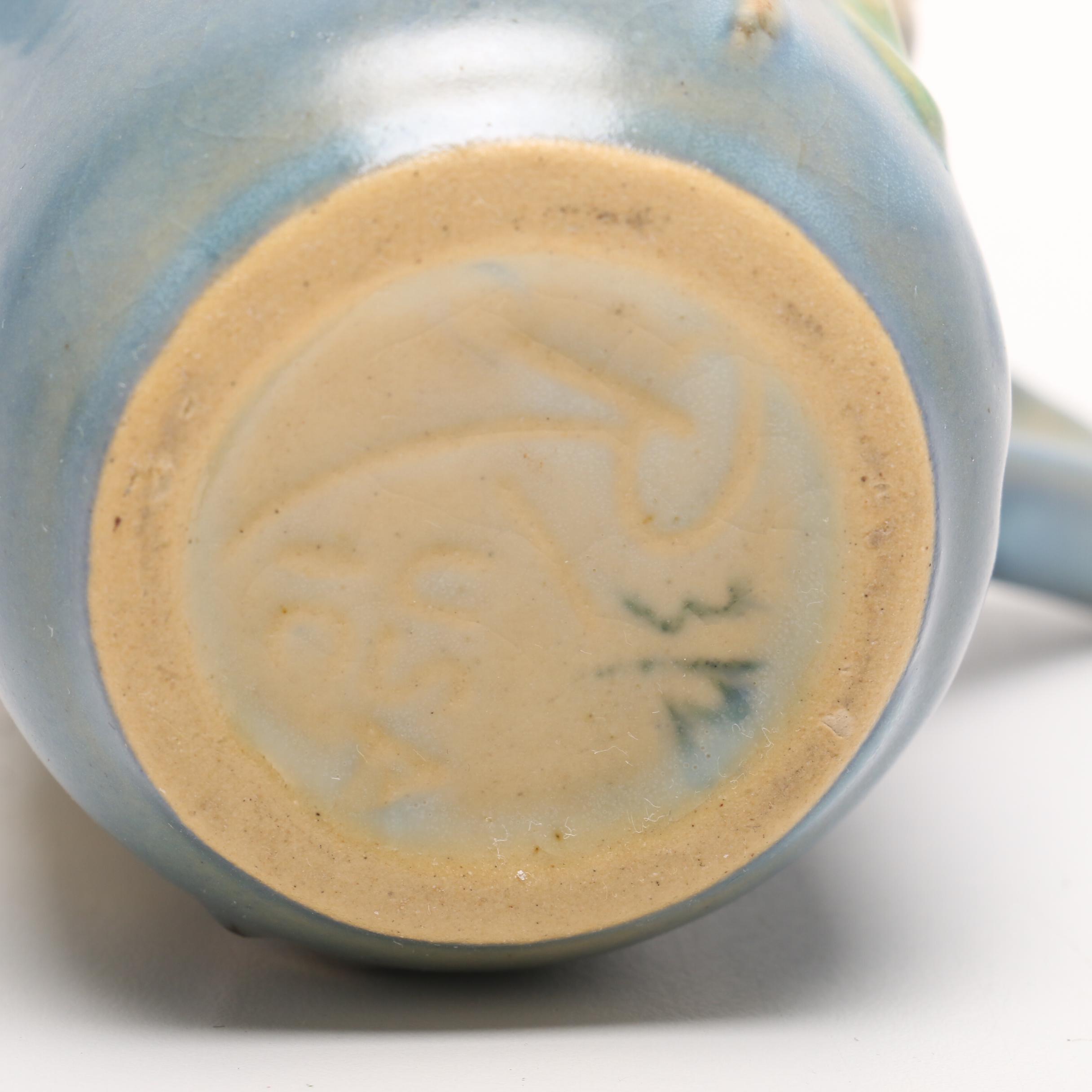 Roseville Pottery "Snowberry" Tea Set in Blue Glaze | EBTH