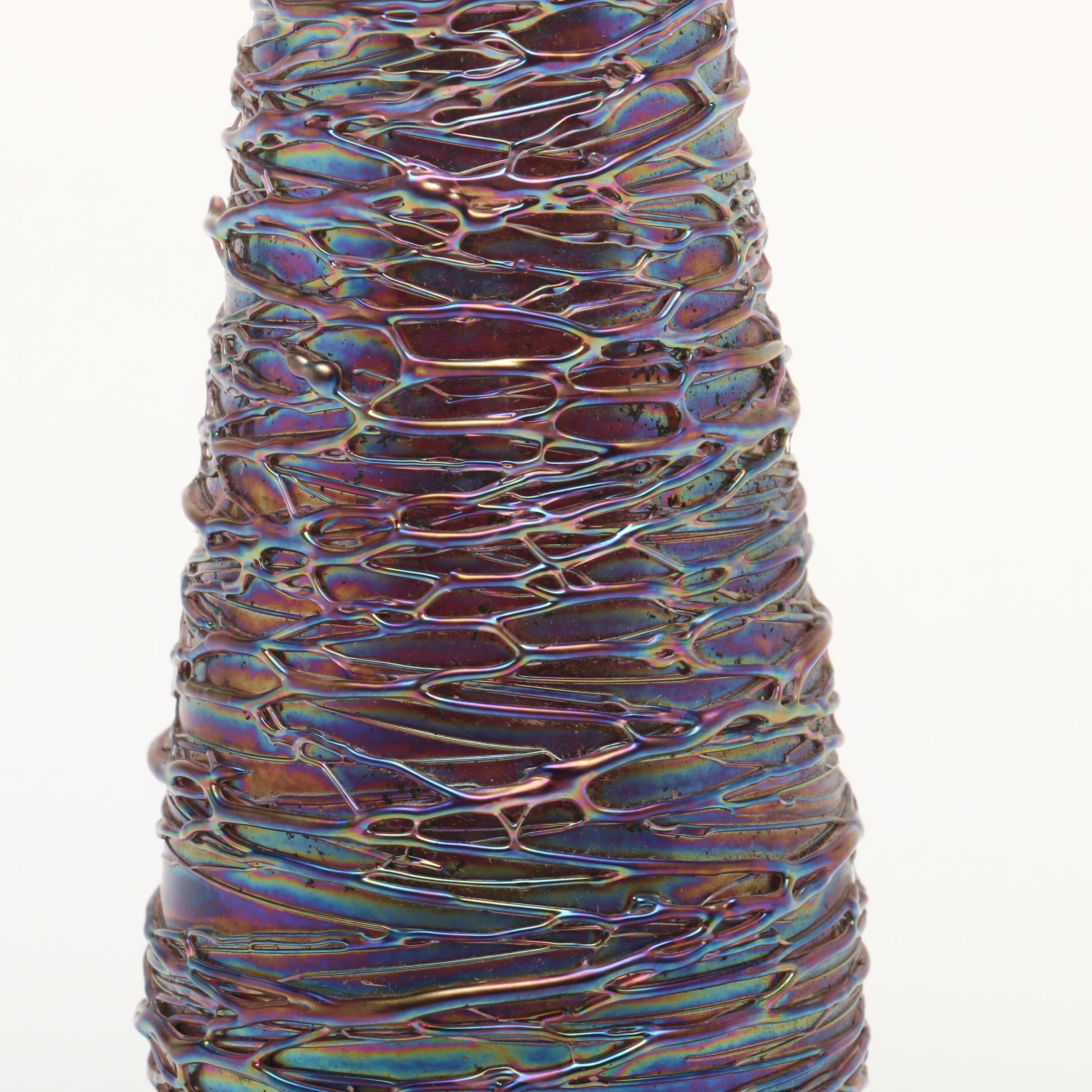 Terry Crider and Others Iridescent and Threaded Art Glass Vases | EBTH