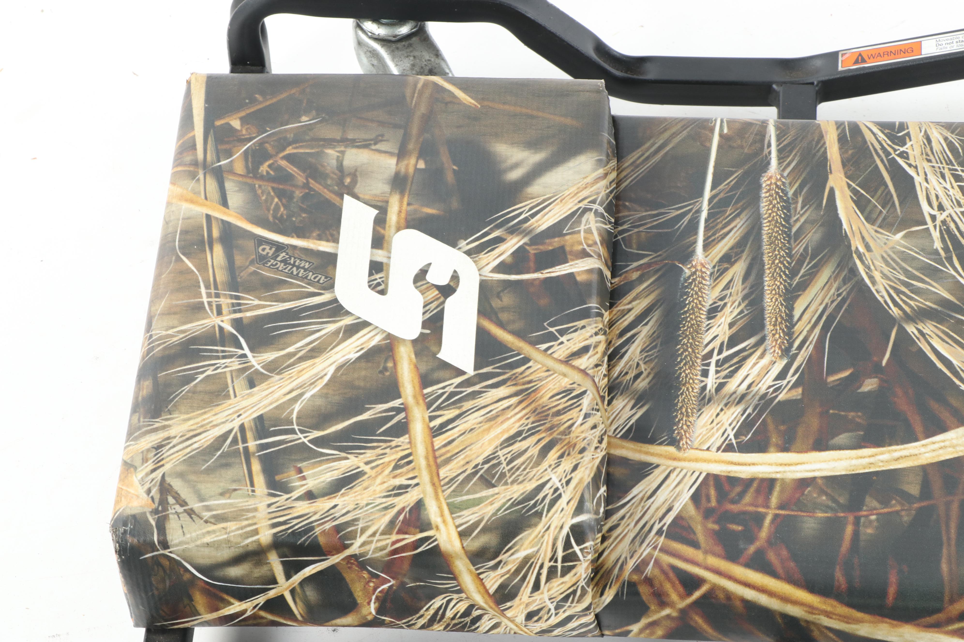 Snap-On Metal Frame Upholstered Creeper | EBTH