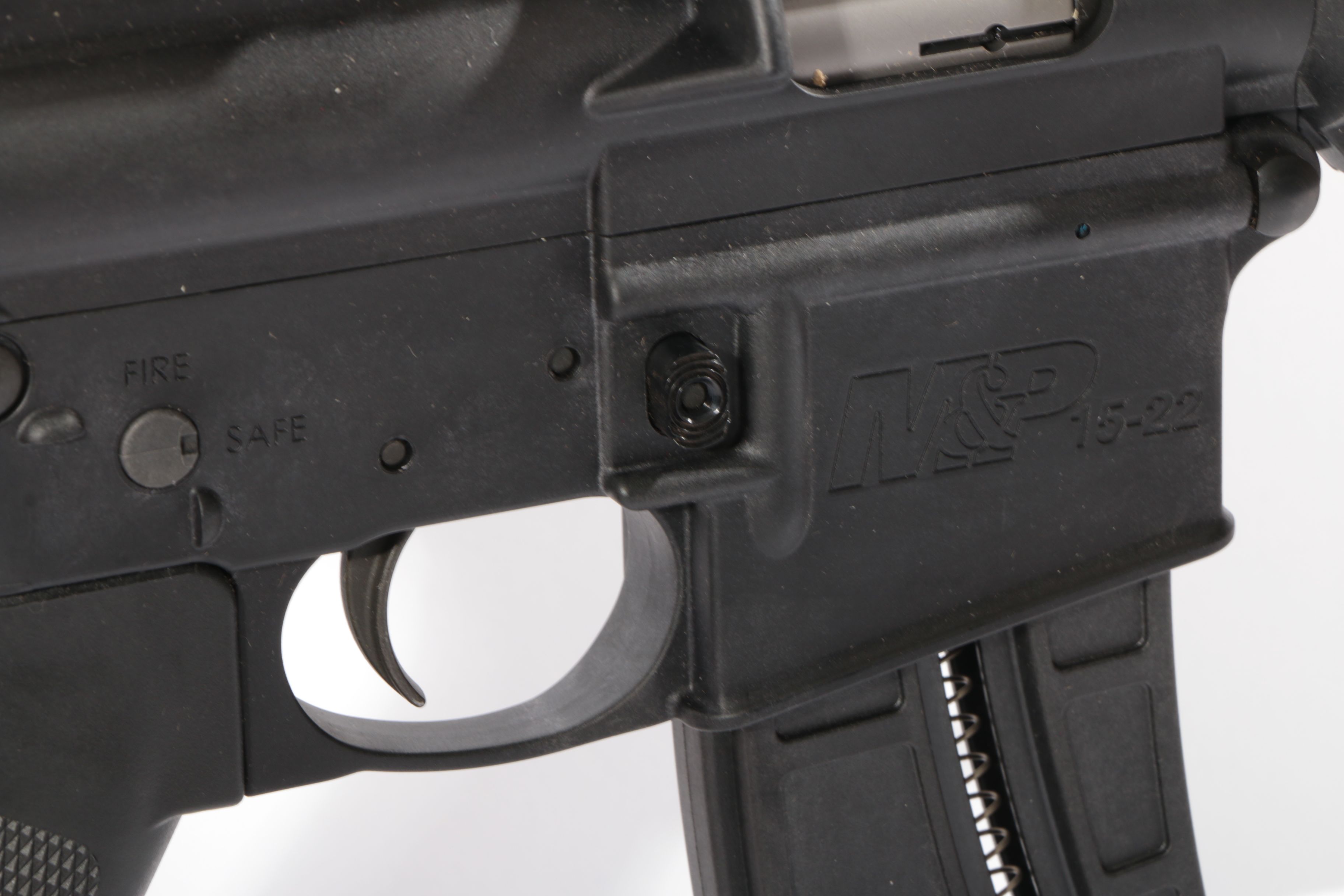 Smith & Wesson M&P Model 15-22 Semi-Automatic Rifle in 22 LR ...