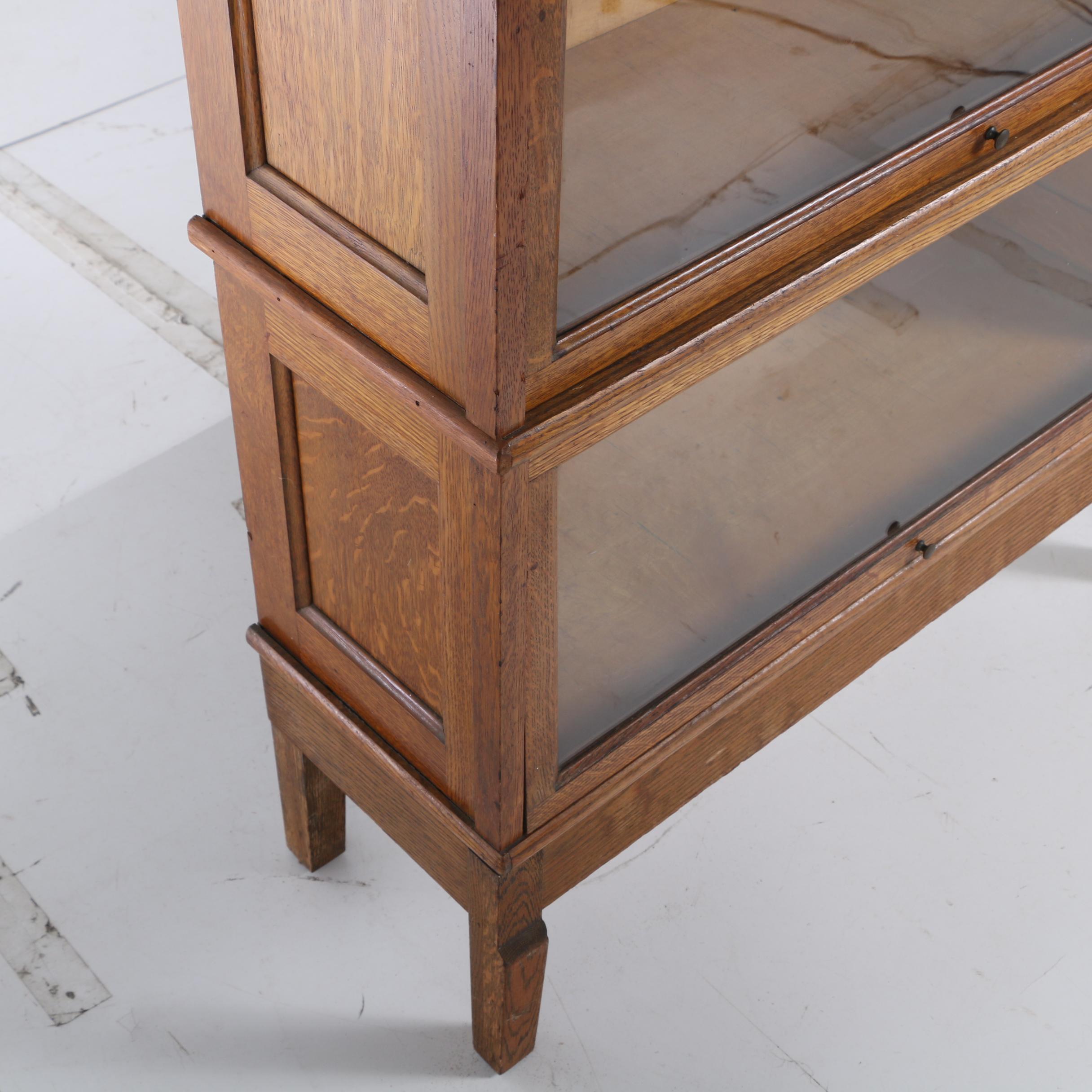 Oak Three-Section Stacking Bookcase by Macey, Early 20th Century | EBTH