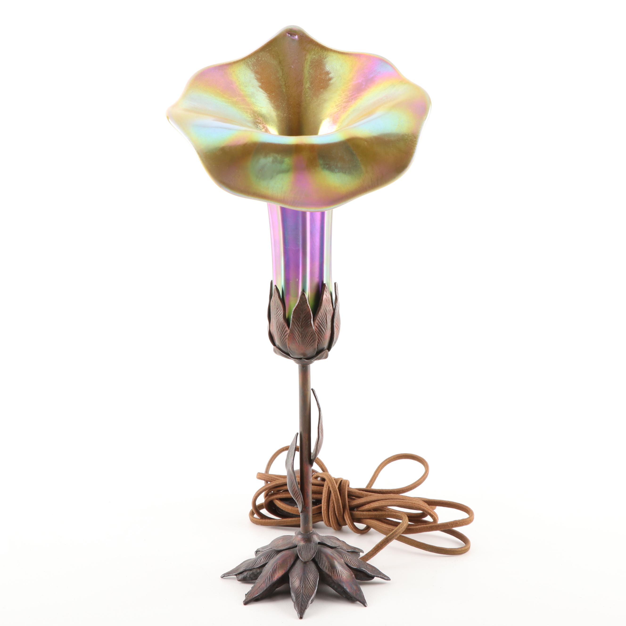 John Cook "Jack In The Pulpit" Art Glass Lamp | EBTH