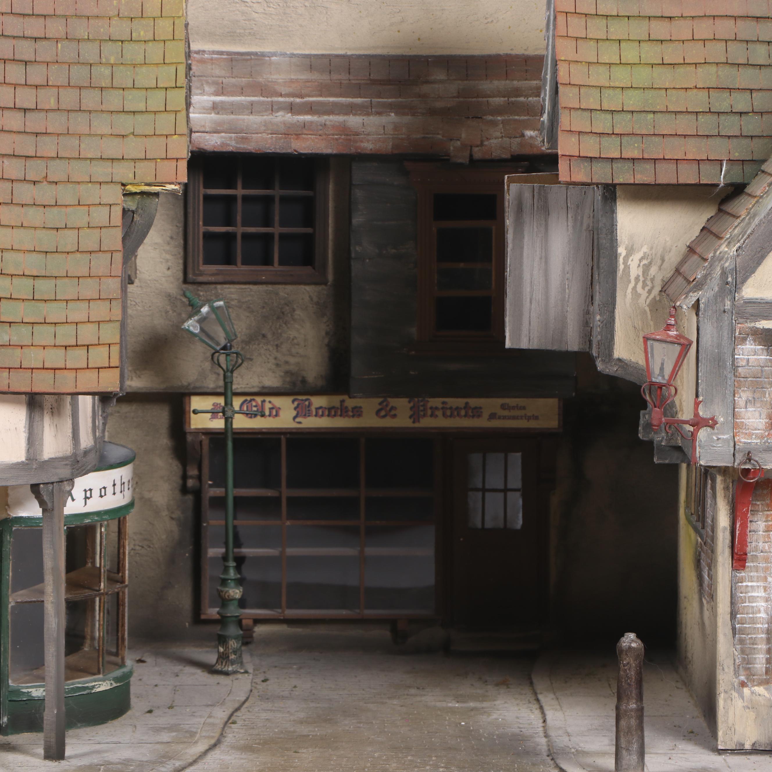 Vic Newey Dickensian Street Scene Dollhouse | EBTH