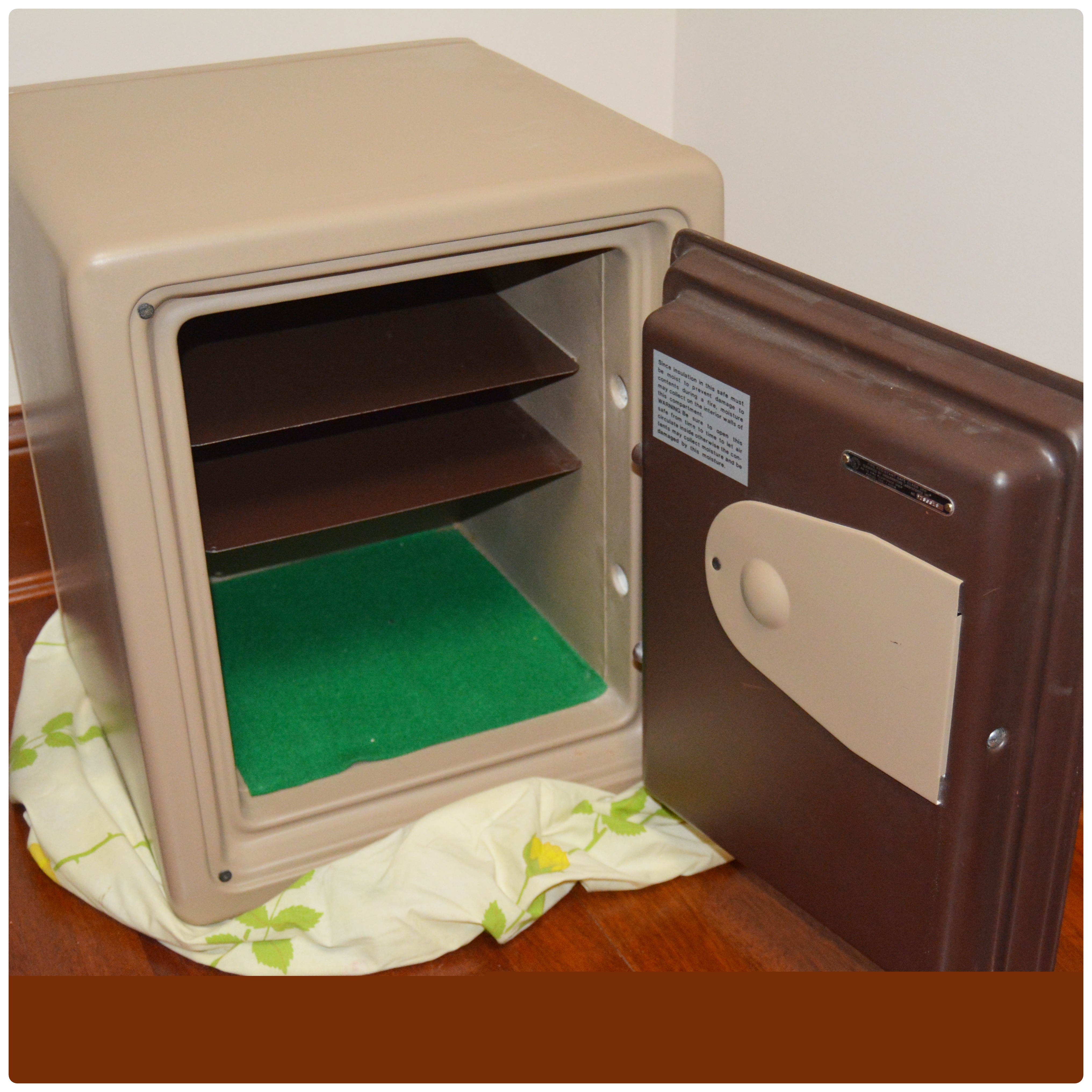 ED Safe Deposit Combination Floor Safe | EBTH